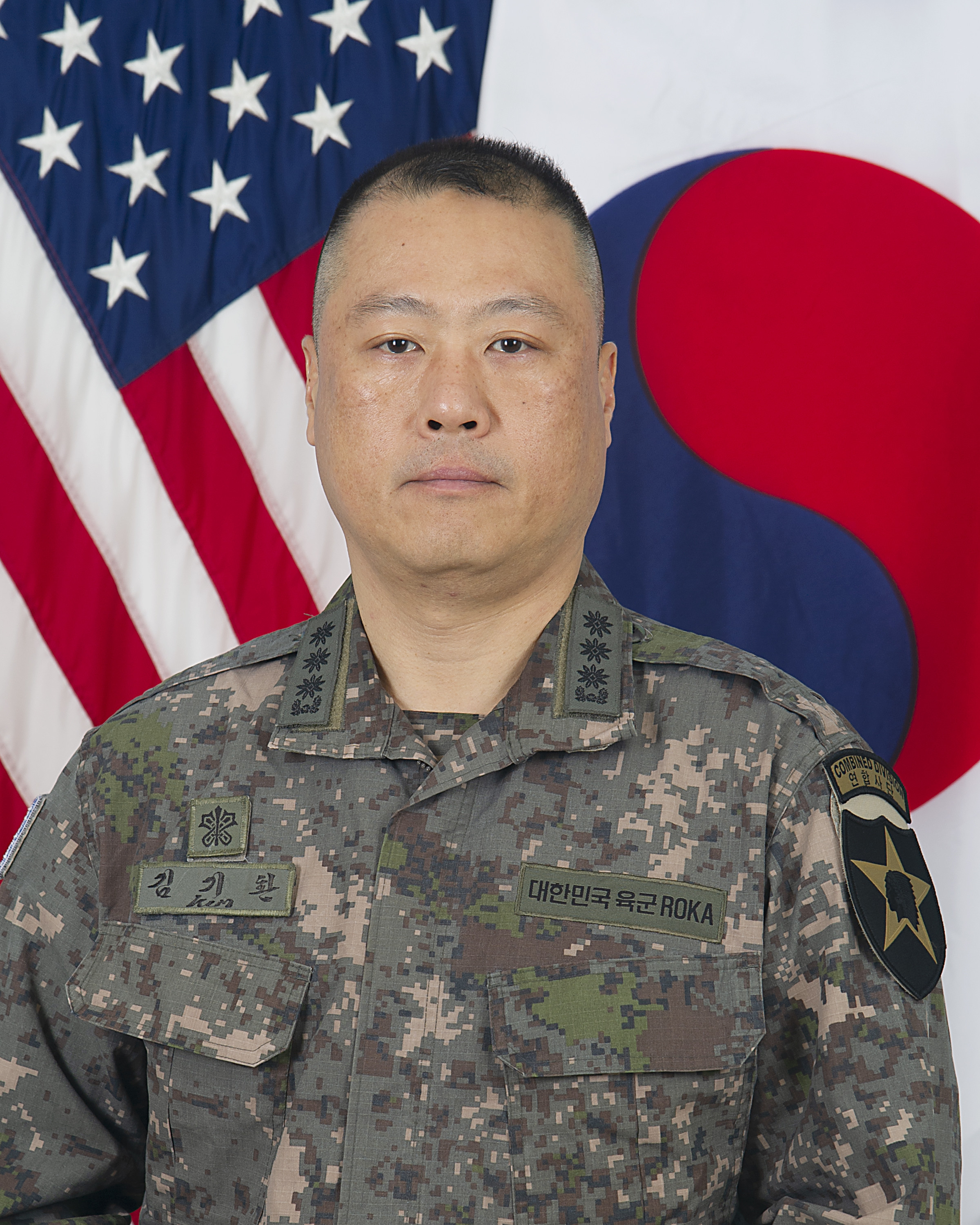 Colonel Ki Hwan, Kim > 2nd Infantry Division (2ID)-Korea > Article Display