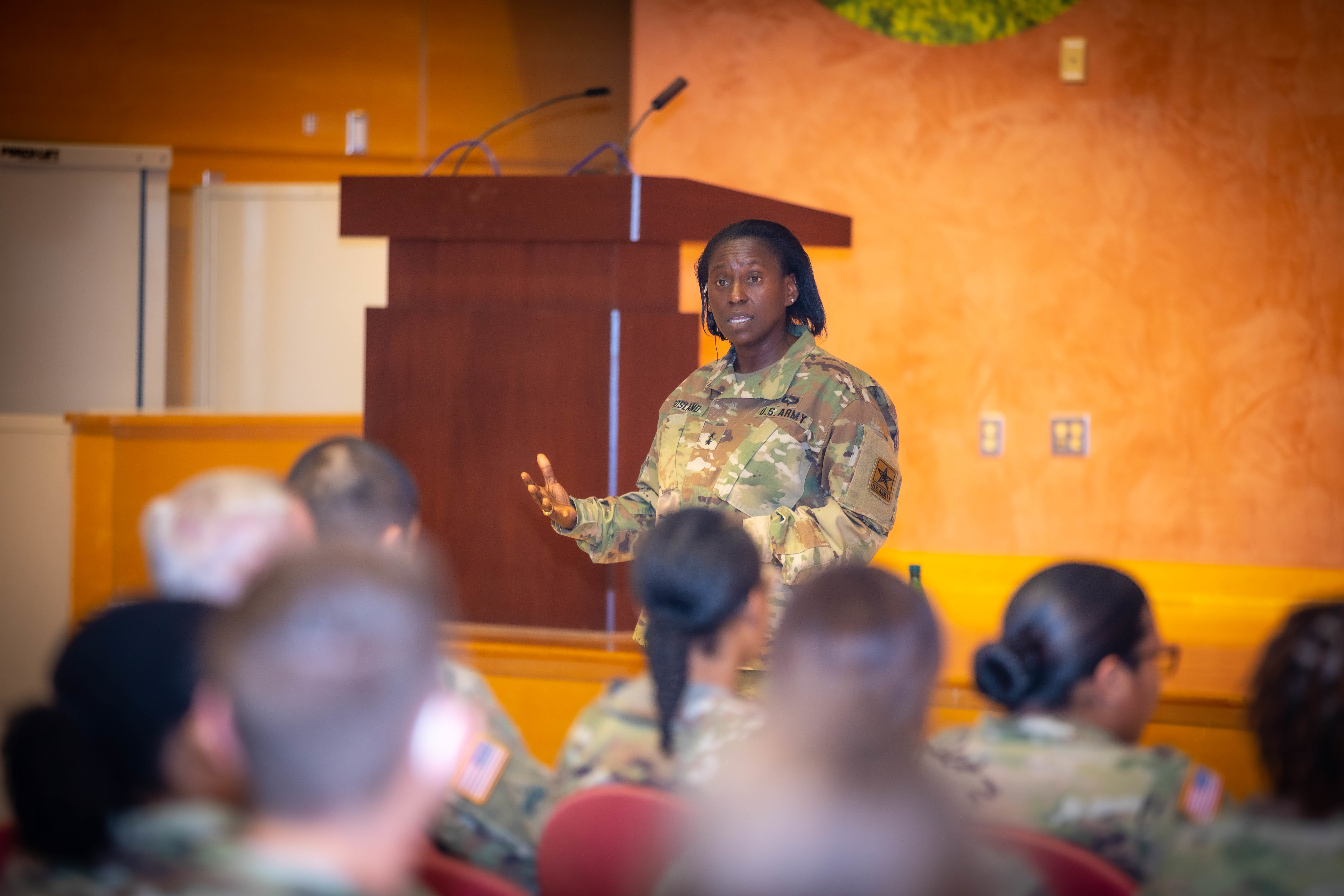 WRAIR hosts U.S. Army Deputy Surgeon General > Walter Reed Army ...