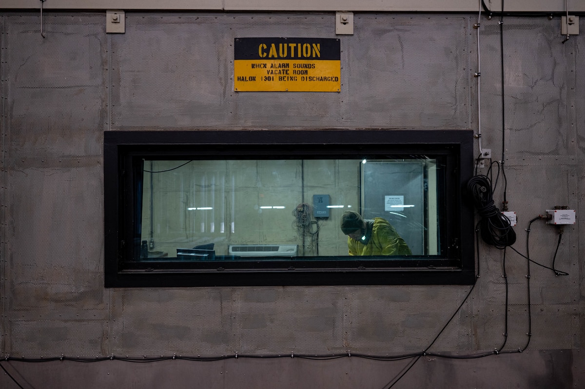 The sound of silence: Kunsan AB ‘Hush House’ > Kunsan Air Base > Display