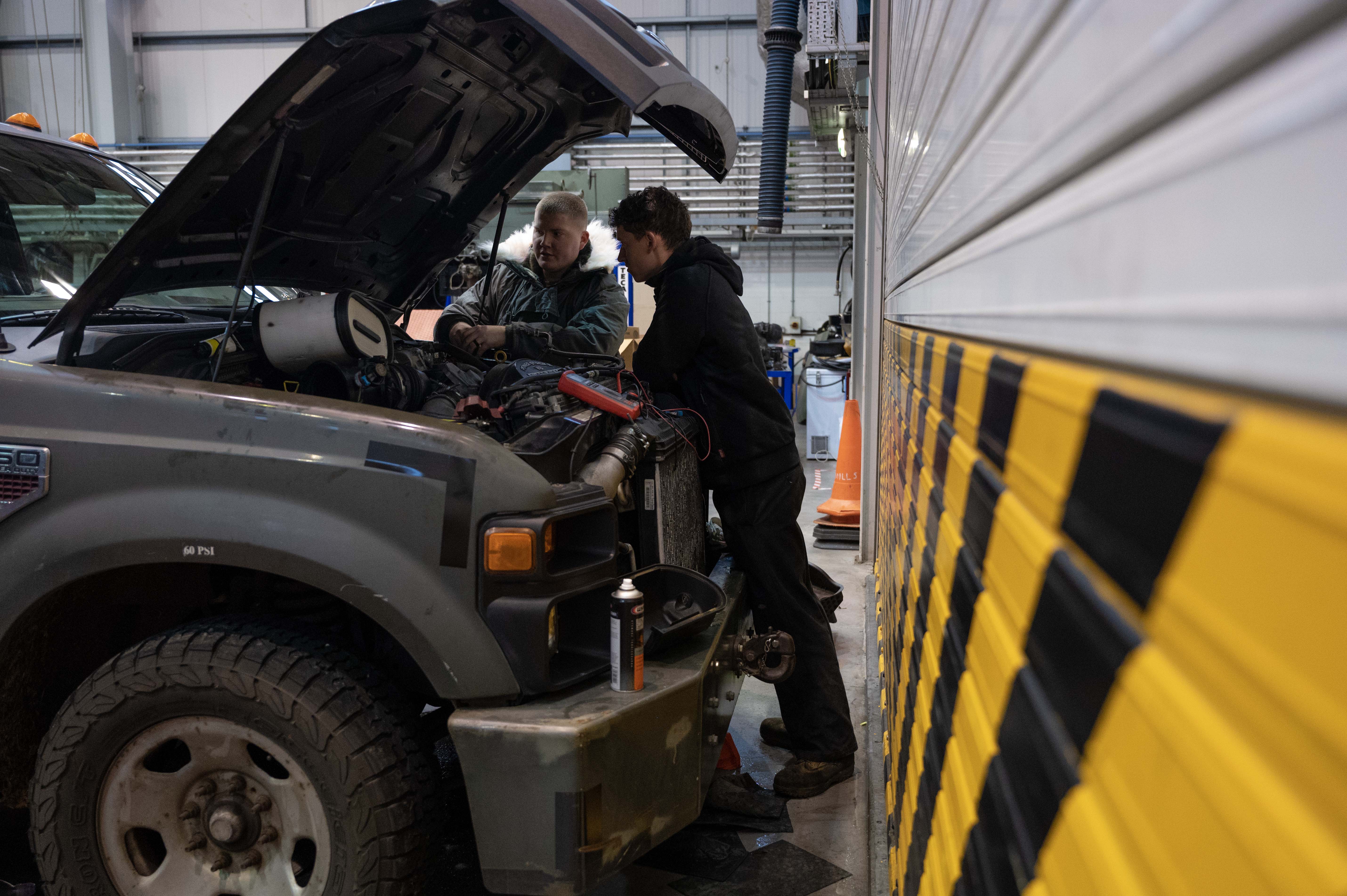 100th LRS performs routine vehicle maintenance > Royal Air Force ...