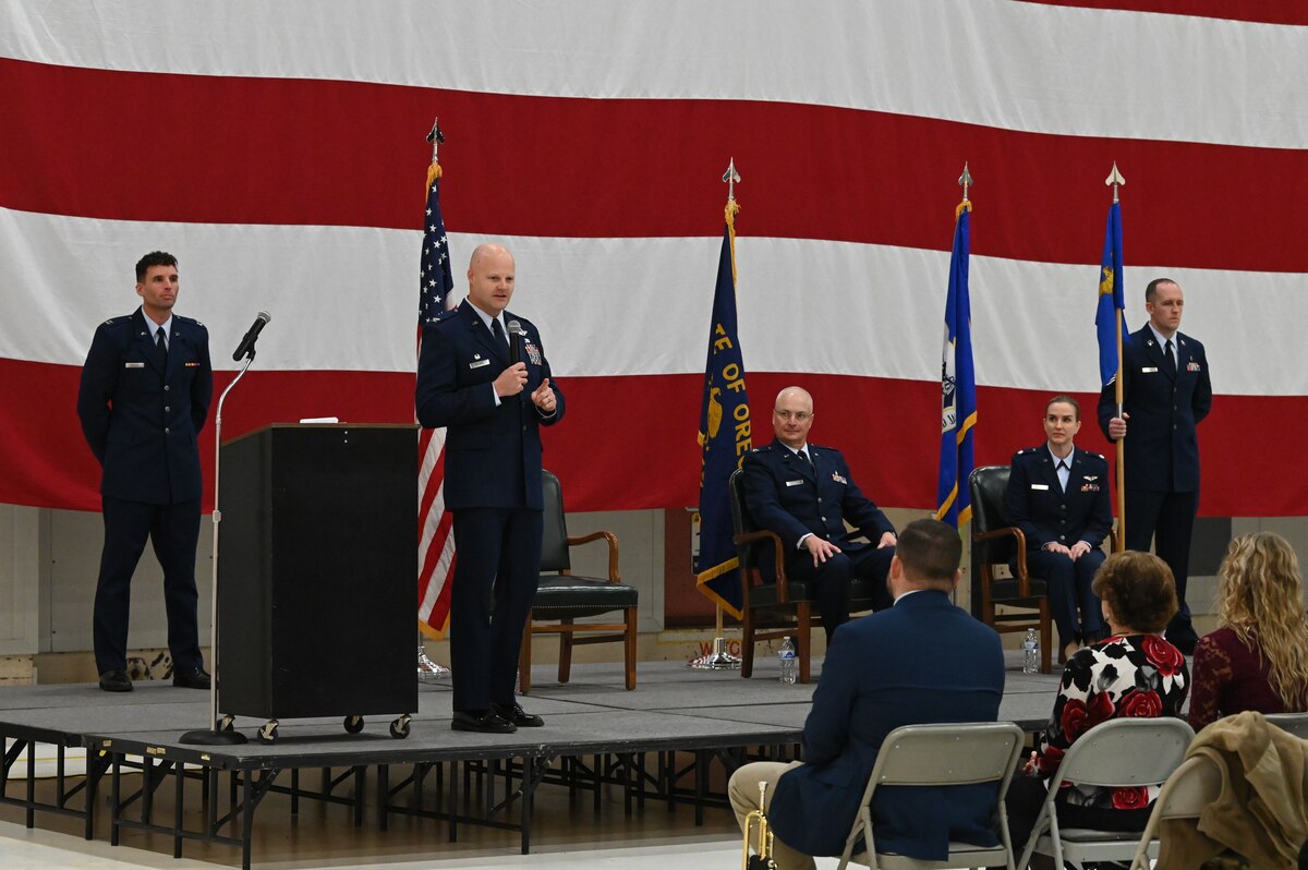 173rd Medical Group welcomes new commander > 173rd Fighter Wing ...