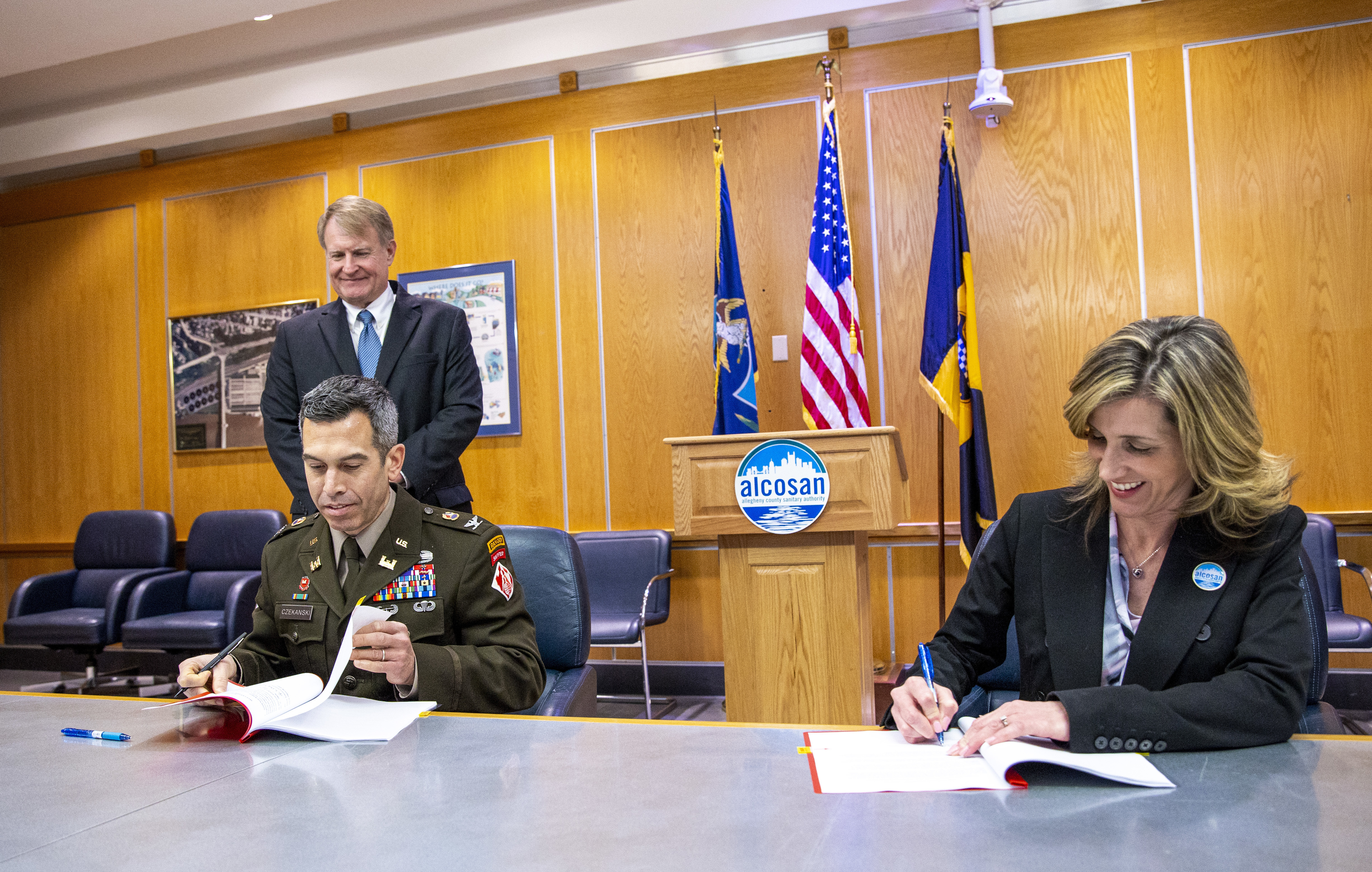 Pittsburgh’s got grit, but Army Corps signs partnership agreement to ...