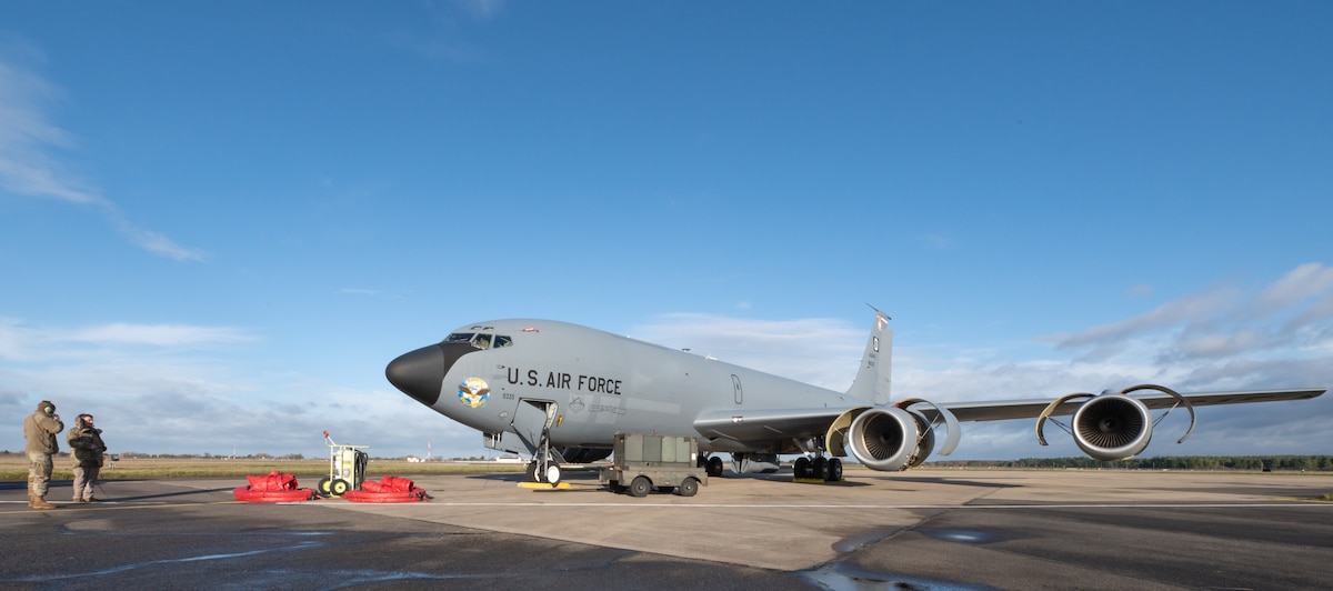 100th AMXS keeps Team Mildenhall’s tankers in the air > Royal Air Force ...
