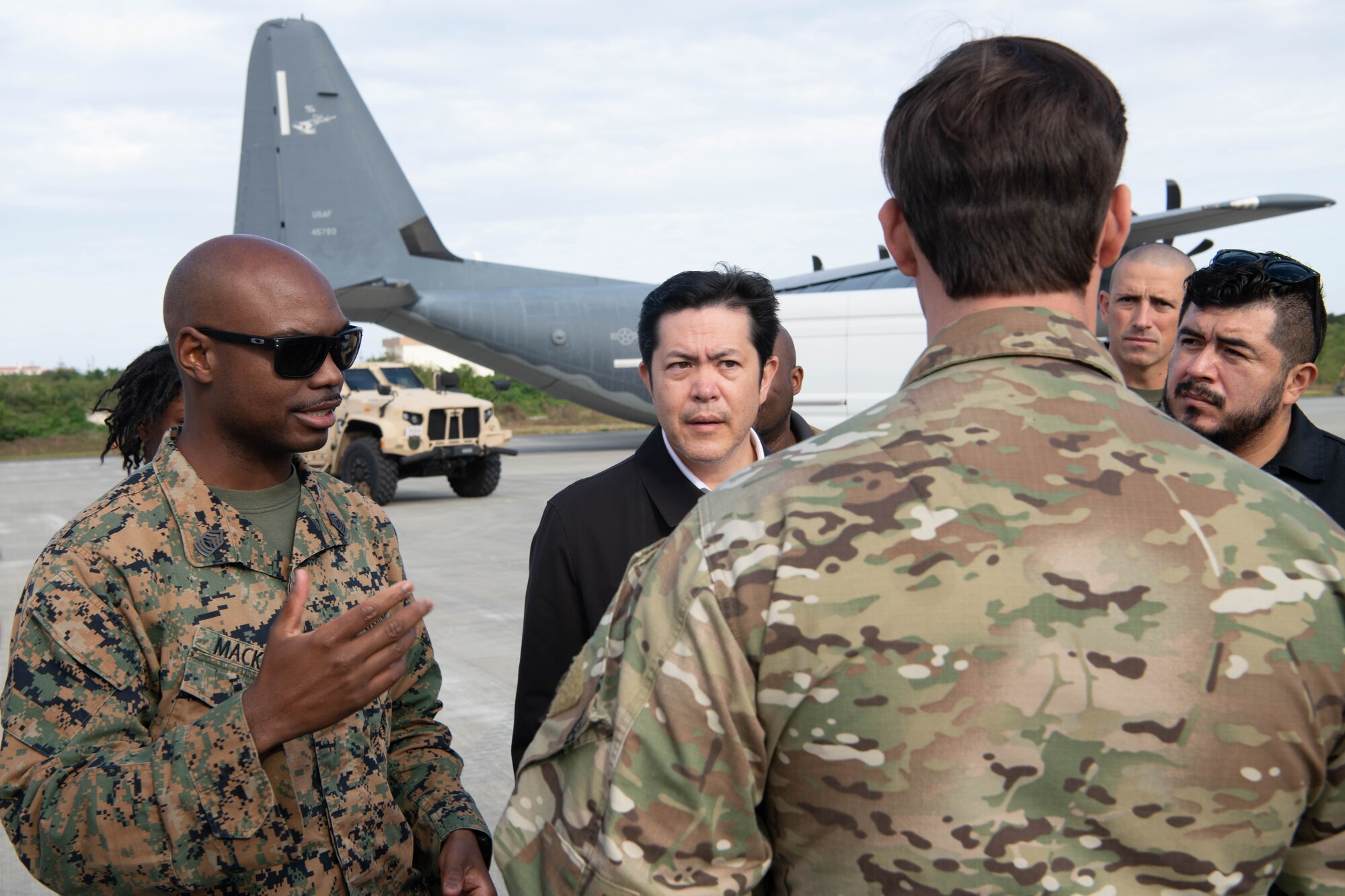 1st SOS (Re)loads the HIMARS > 5th Air Force > Article Display