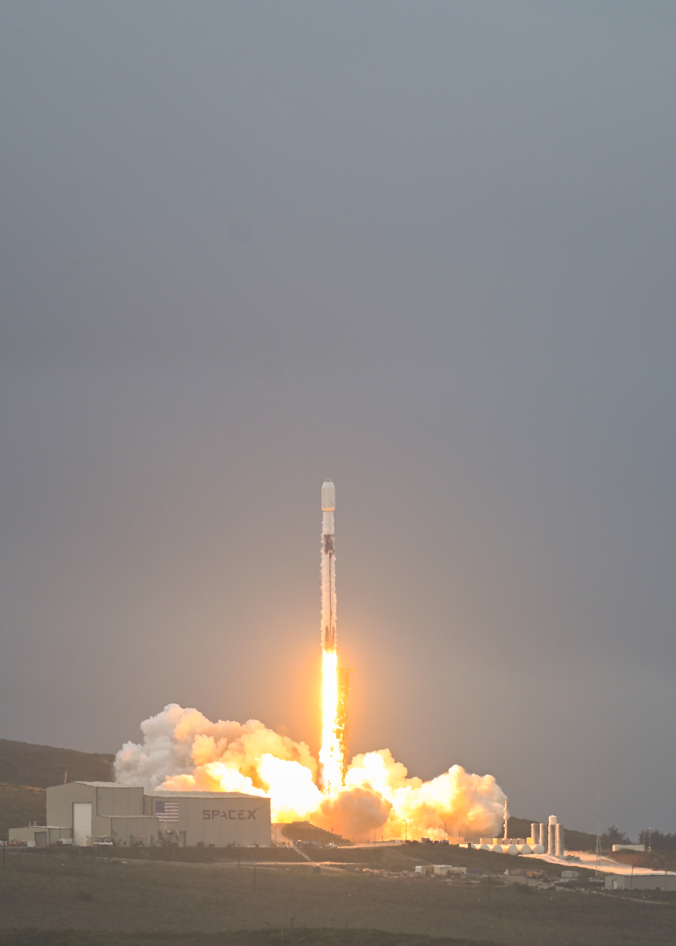 SpaceX’s Starlink Group 2-4 Launches Successfully > Vandenberg Space ...