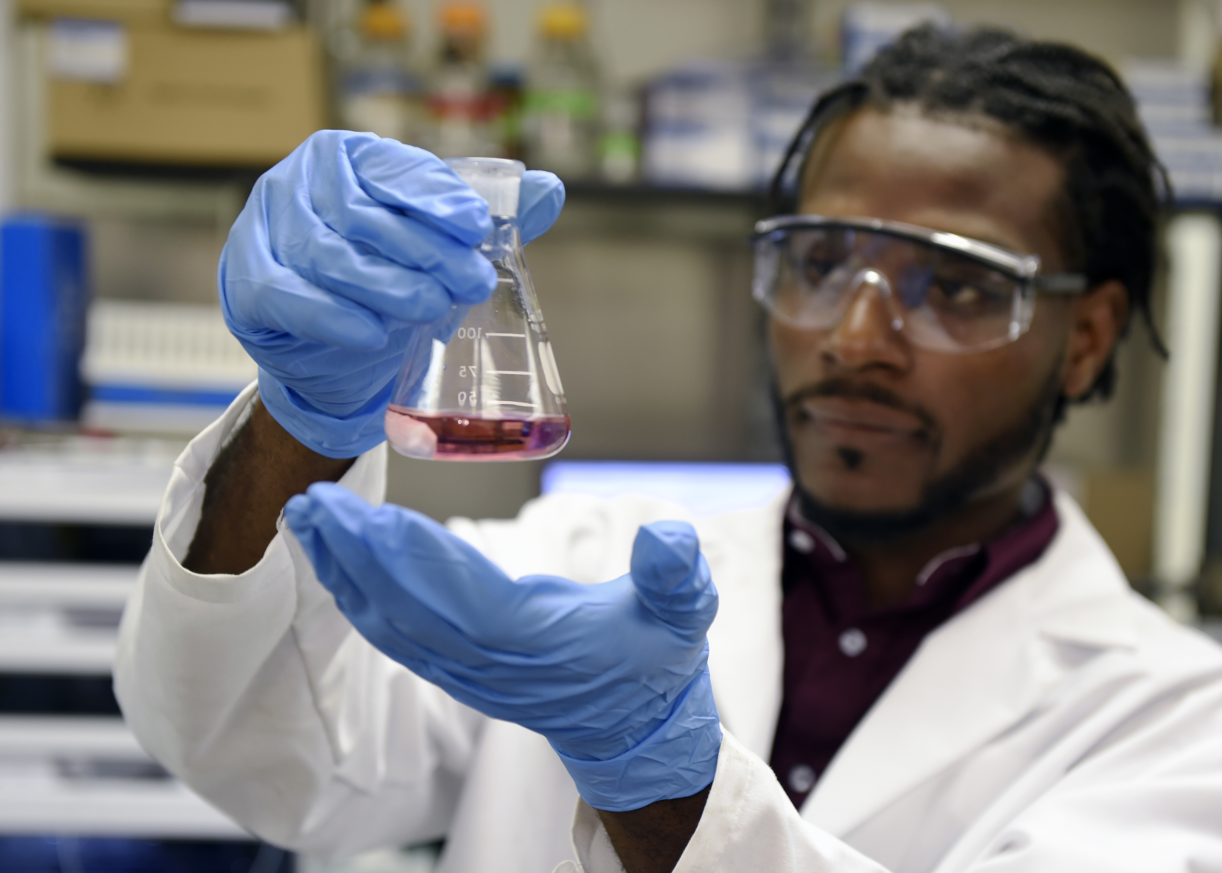 U.S. Air Force Selects Howard University for Science Research ...