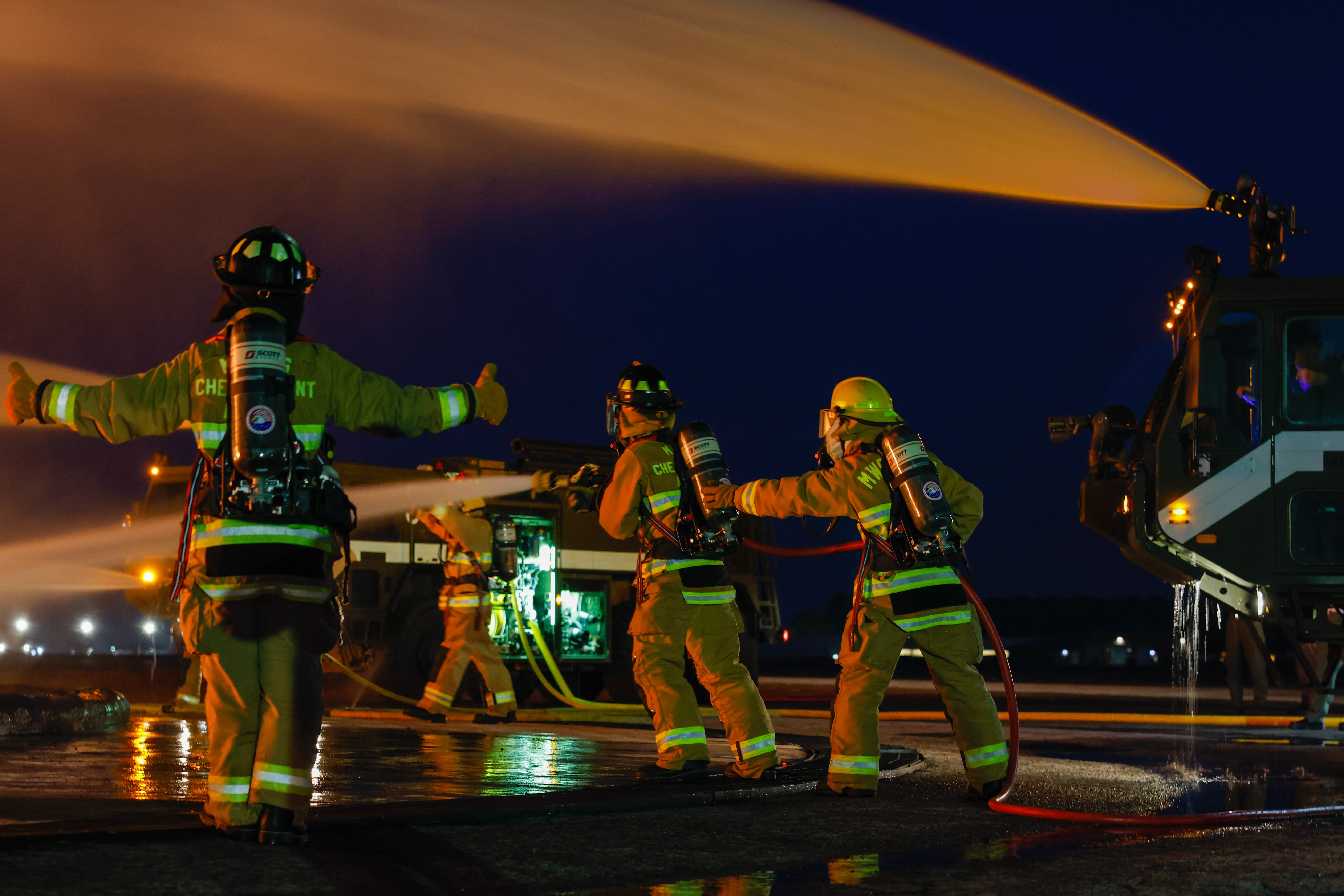 ARFF Tests New Equipment > II Marine Expeditionary Force > II MEF News