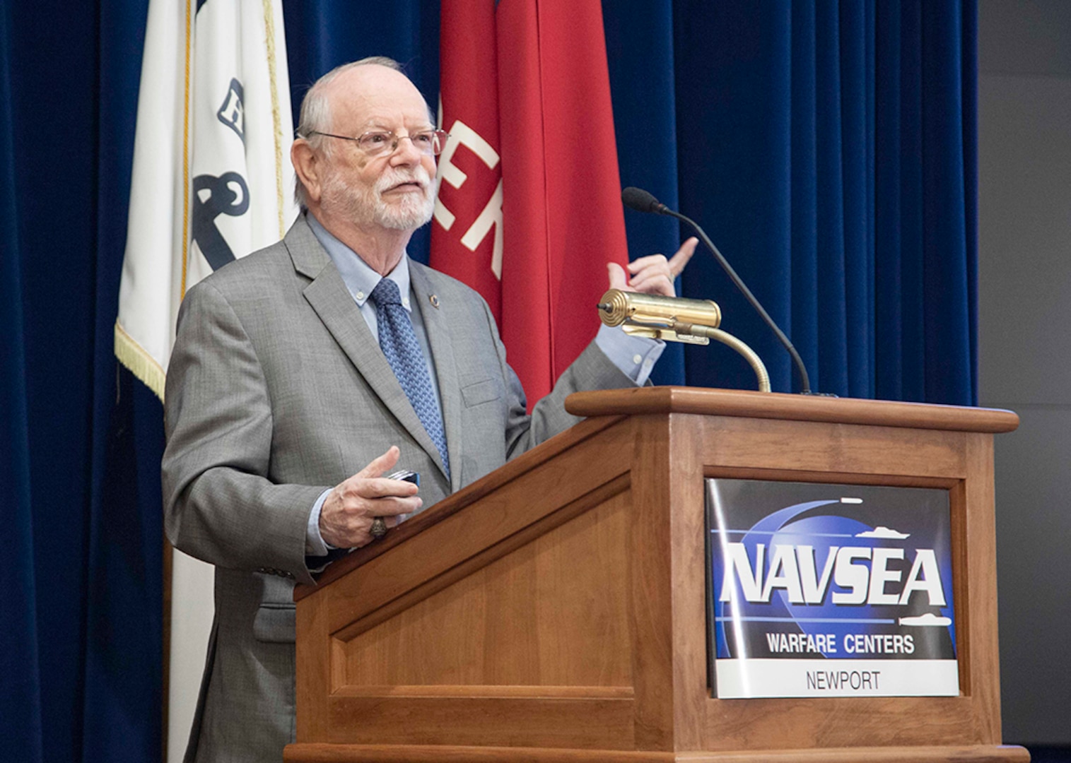 Naval War College professor shares history, breadth of unmanned systems ...