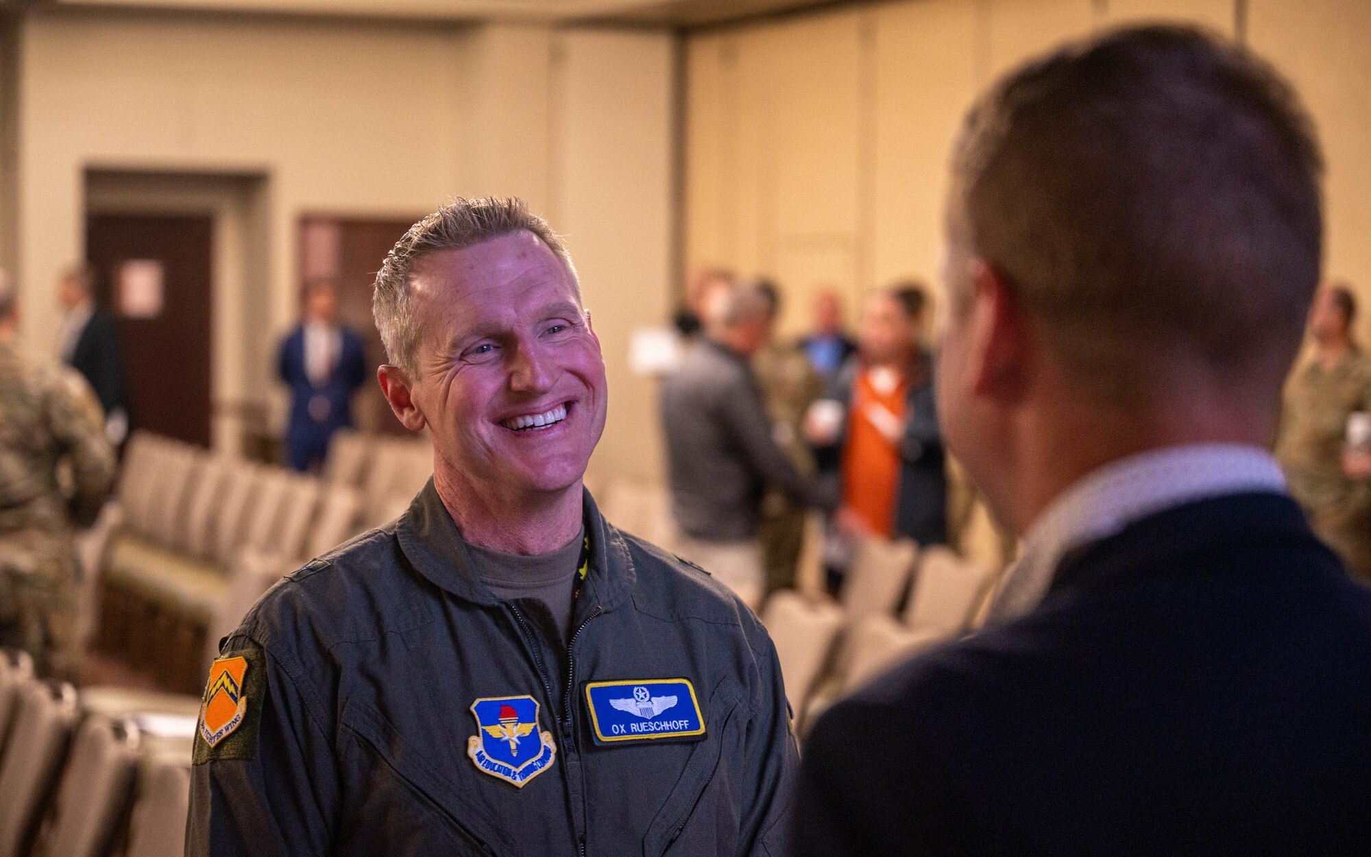 Honorary Commanders Learn About Luke AFB > Air Education and Training ...
