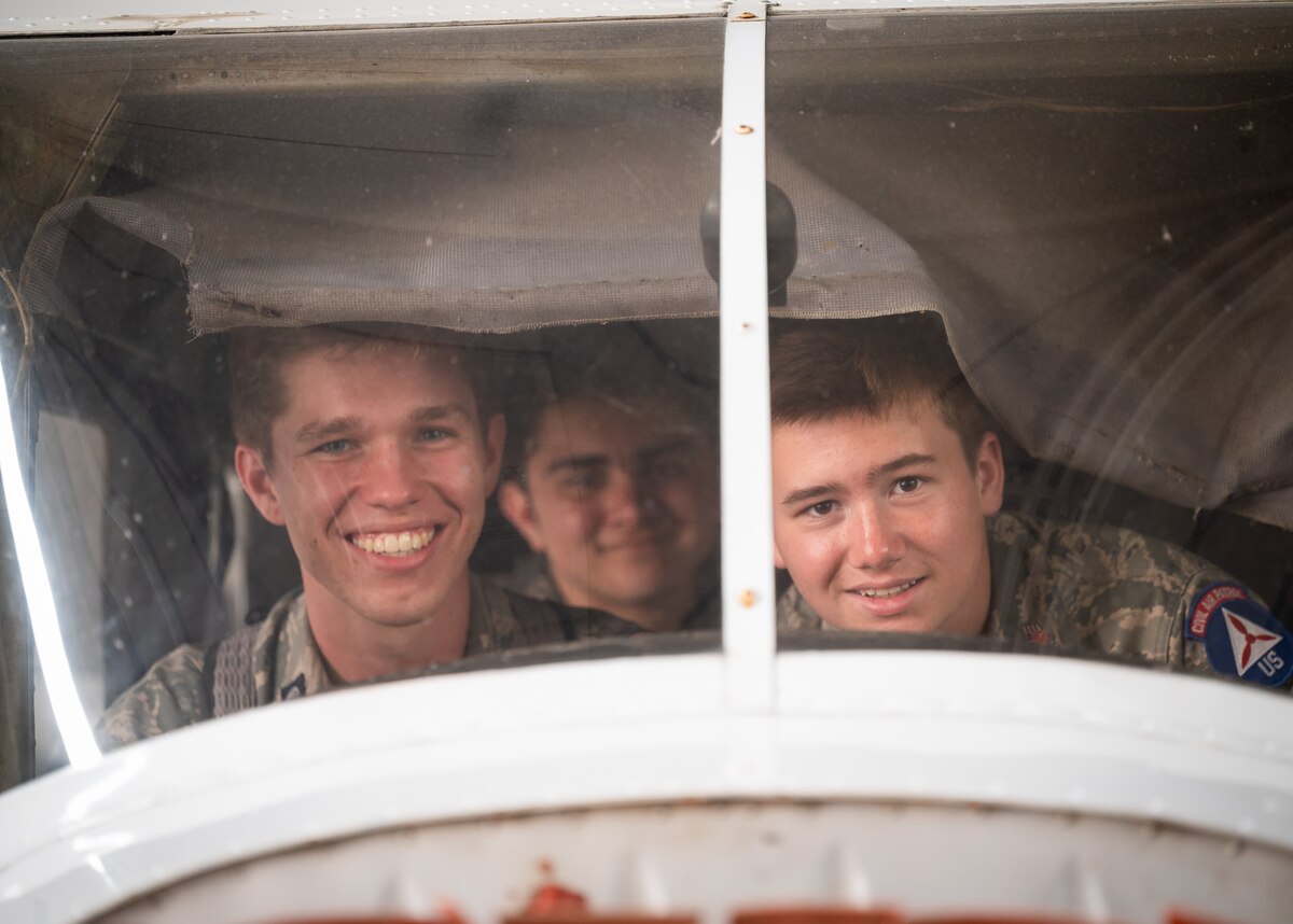 KMC Airmen host Civil Air Patrol cadets > Ramstein Air Base > Article ...