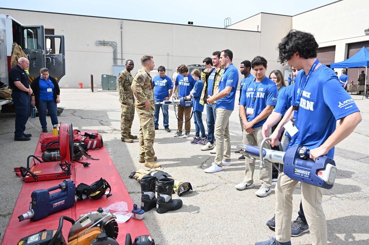 PCIP symposium gives students valuable experience > Hill Air Force Base ...