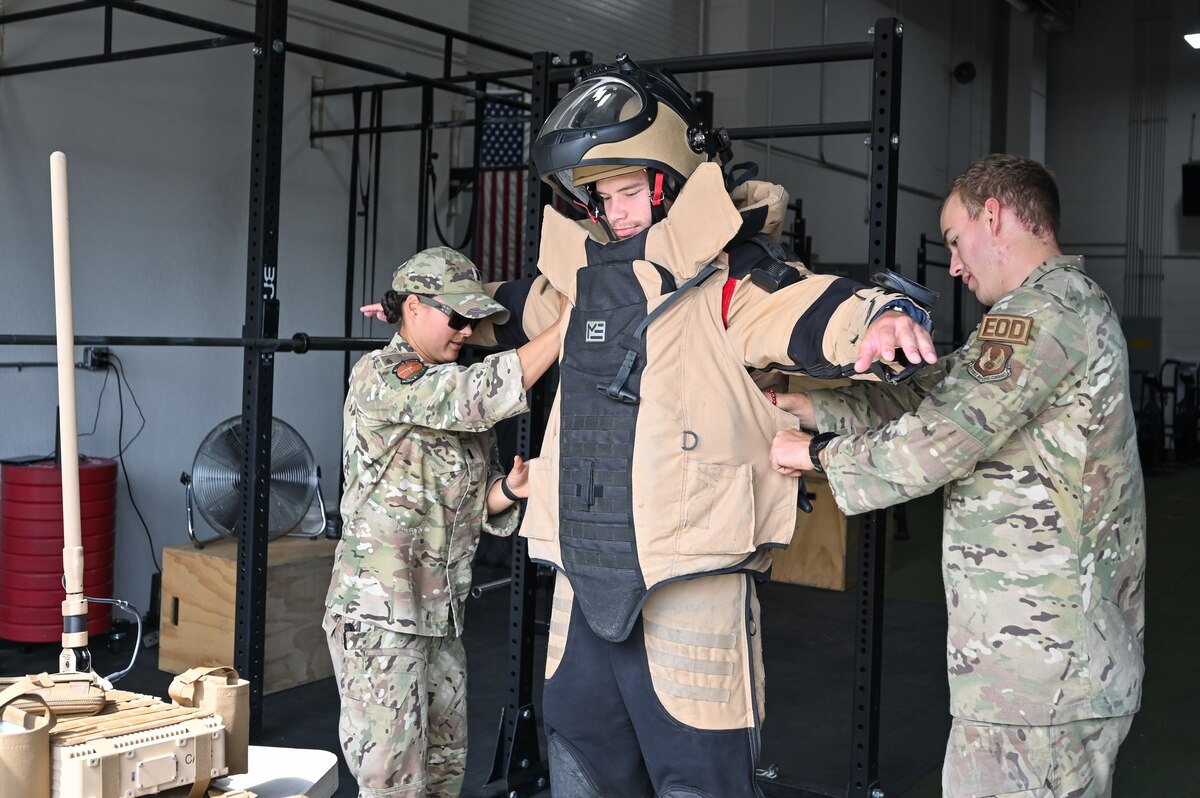 PCIP symposium gives students valuable experience > Hill Air Force Base ...