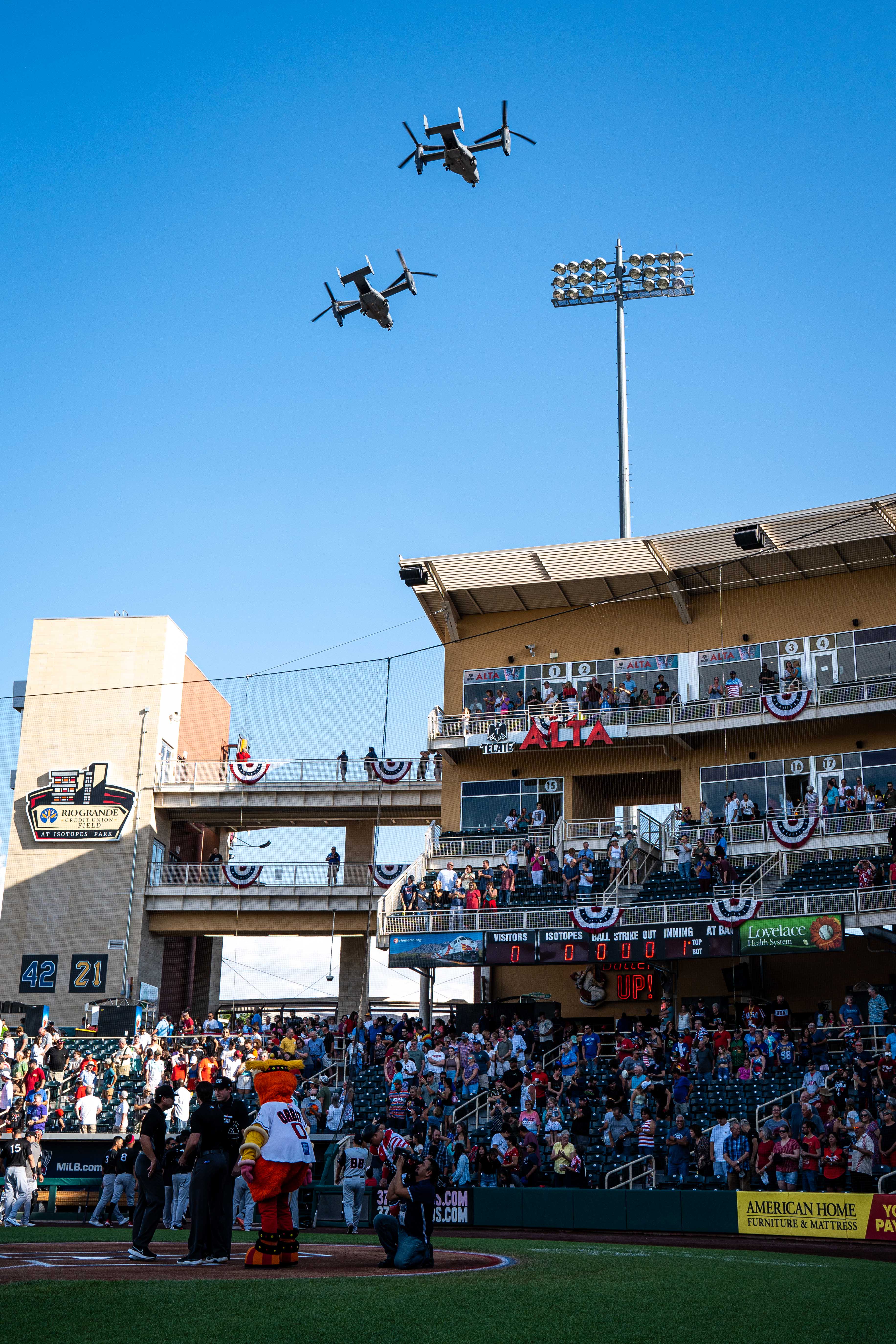 71st SOS conducts flyover to celebrate Independence Day > 8th Air Force ...