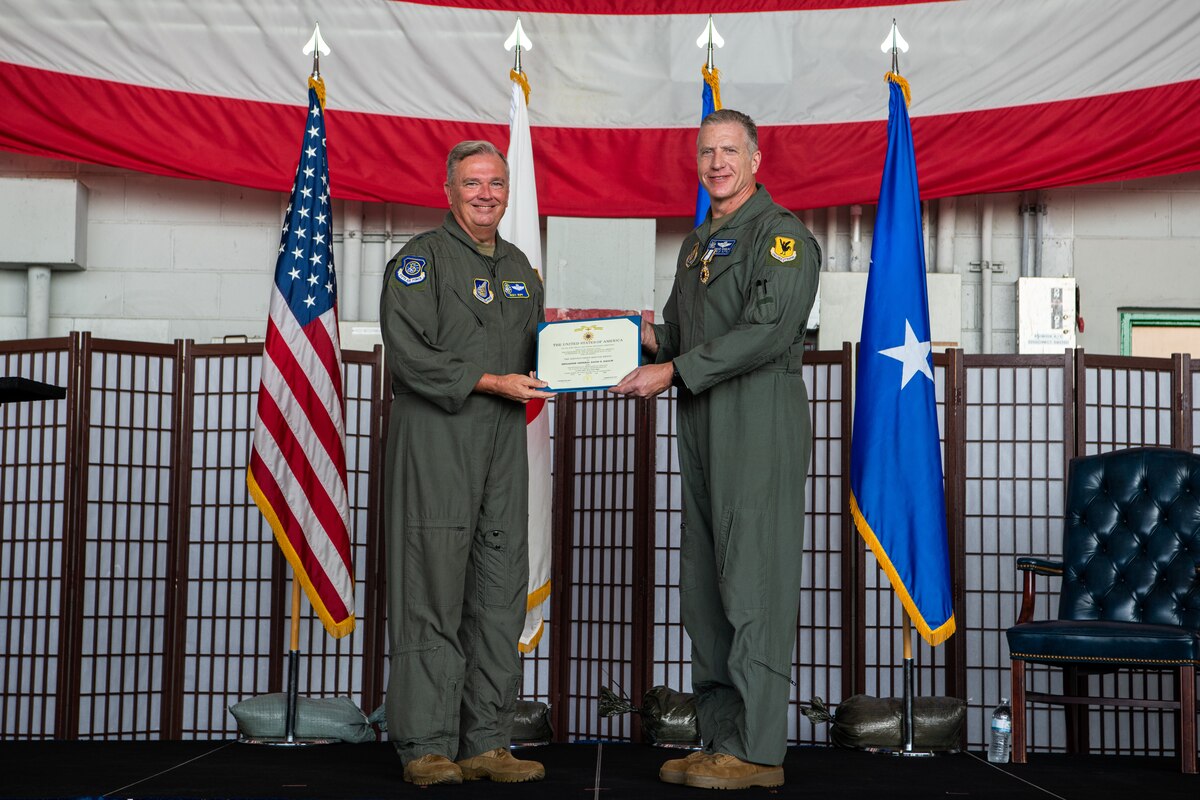 18th Wing changes command > 5th Air Force > Article Display