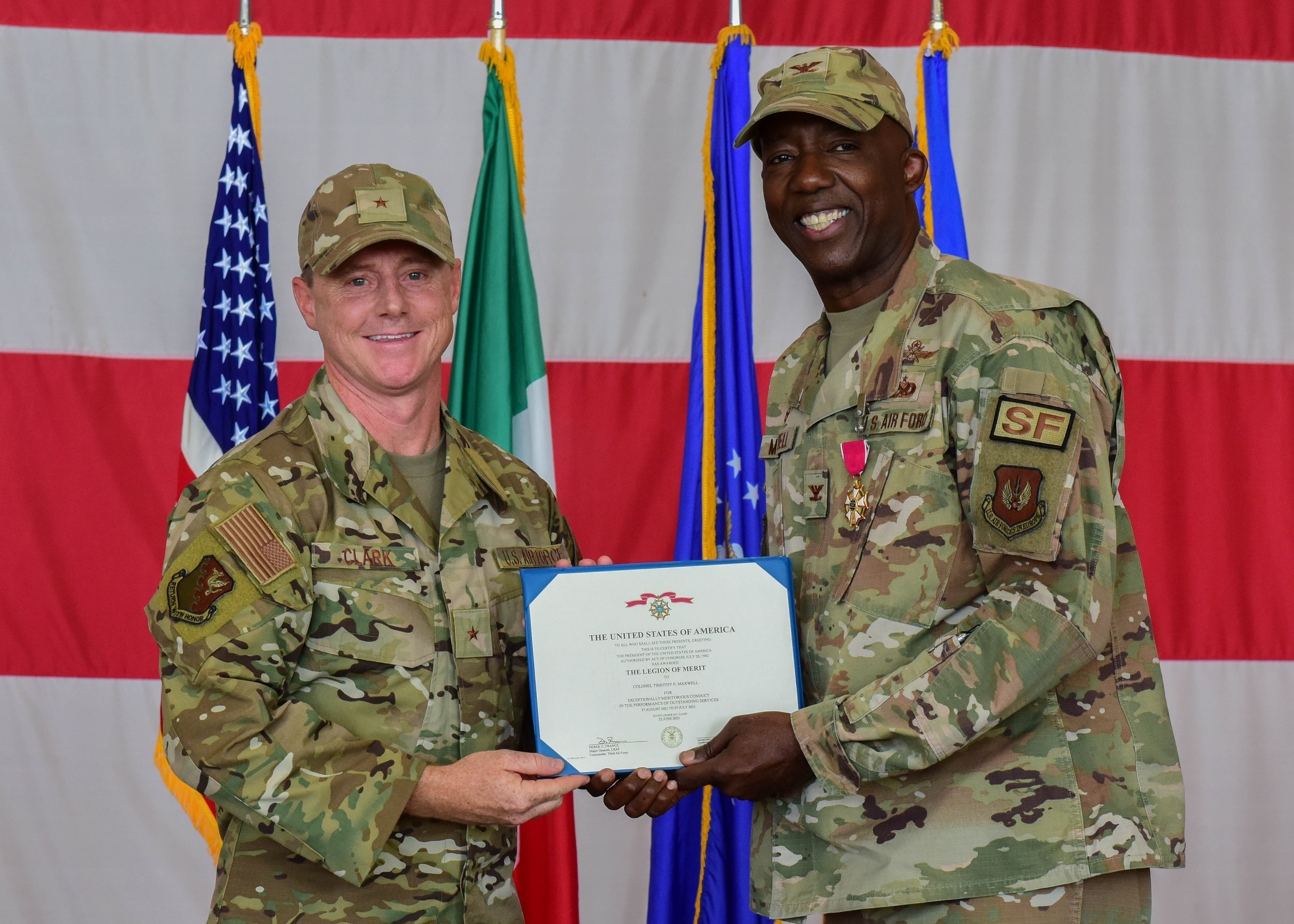 31 MSG Change of Command > Aviano Air Base > Display