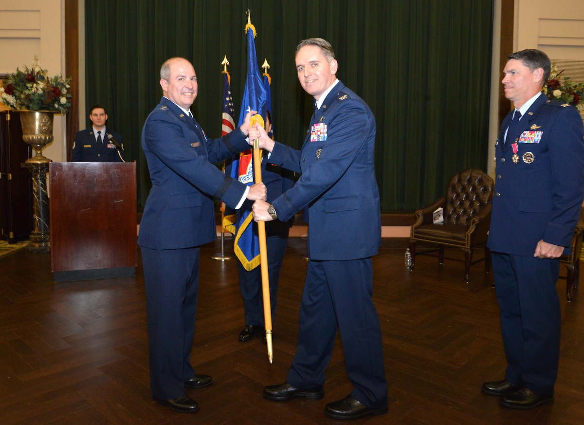 688th Cyberspace Wing welcomes incoming commander > Sixteenth Air Force ...