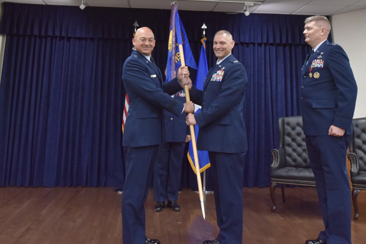 Hollister takes command of 82nd Mission Support Group > Sheppard Air ...