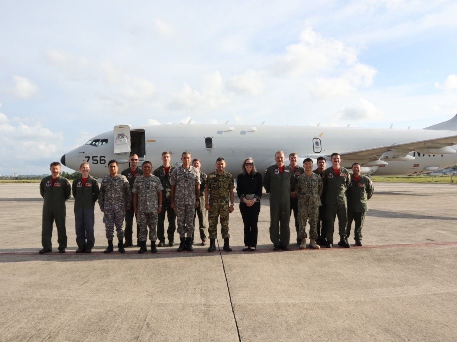 VP-16 Hosts Brunei Distinguished Visitors > U.S. Pacific Fleet > News