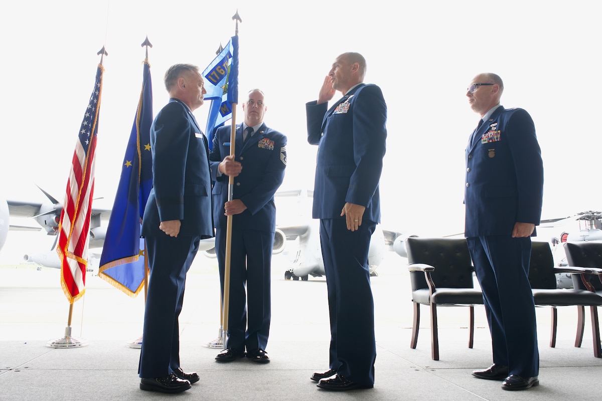 Cummings succeeds Soto as 176th Maintenance Group commander > 176th ...