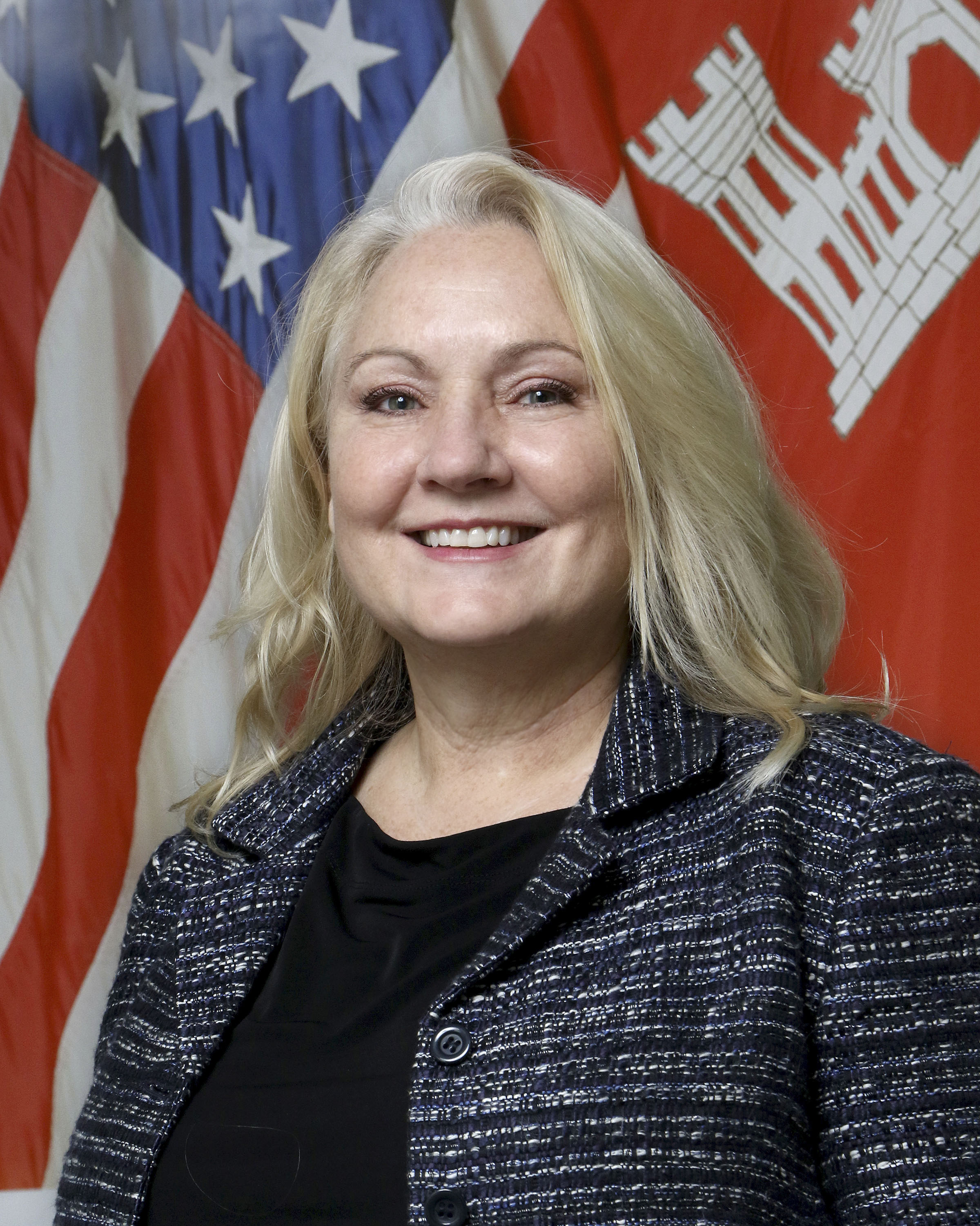 Stephanie Hall's Instagram, Twitter & Facebook on IDCrawl