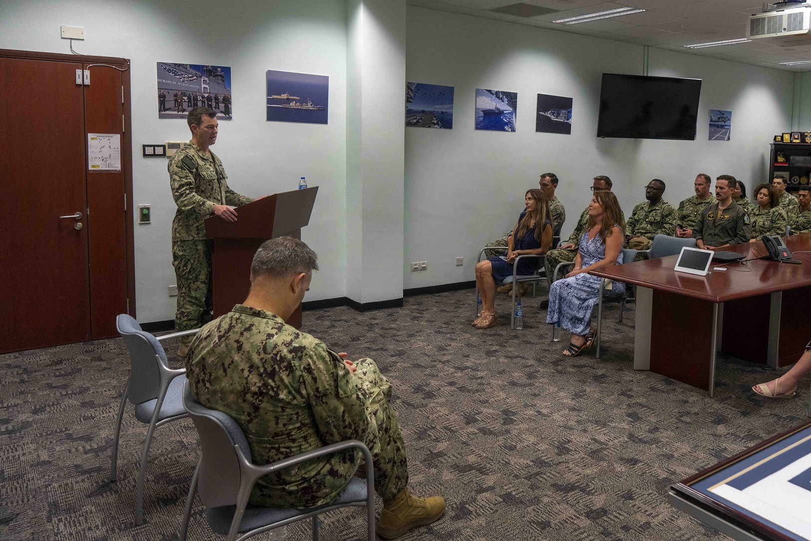 Destroyer Squadron 7 Holds Change of Command Ceremony > Commander, U.S ...