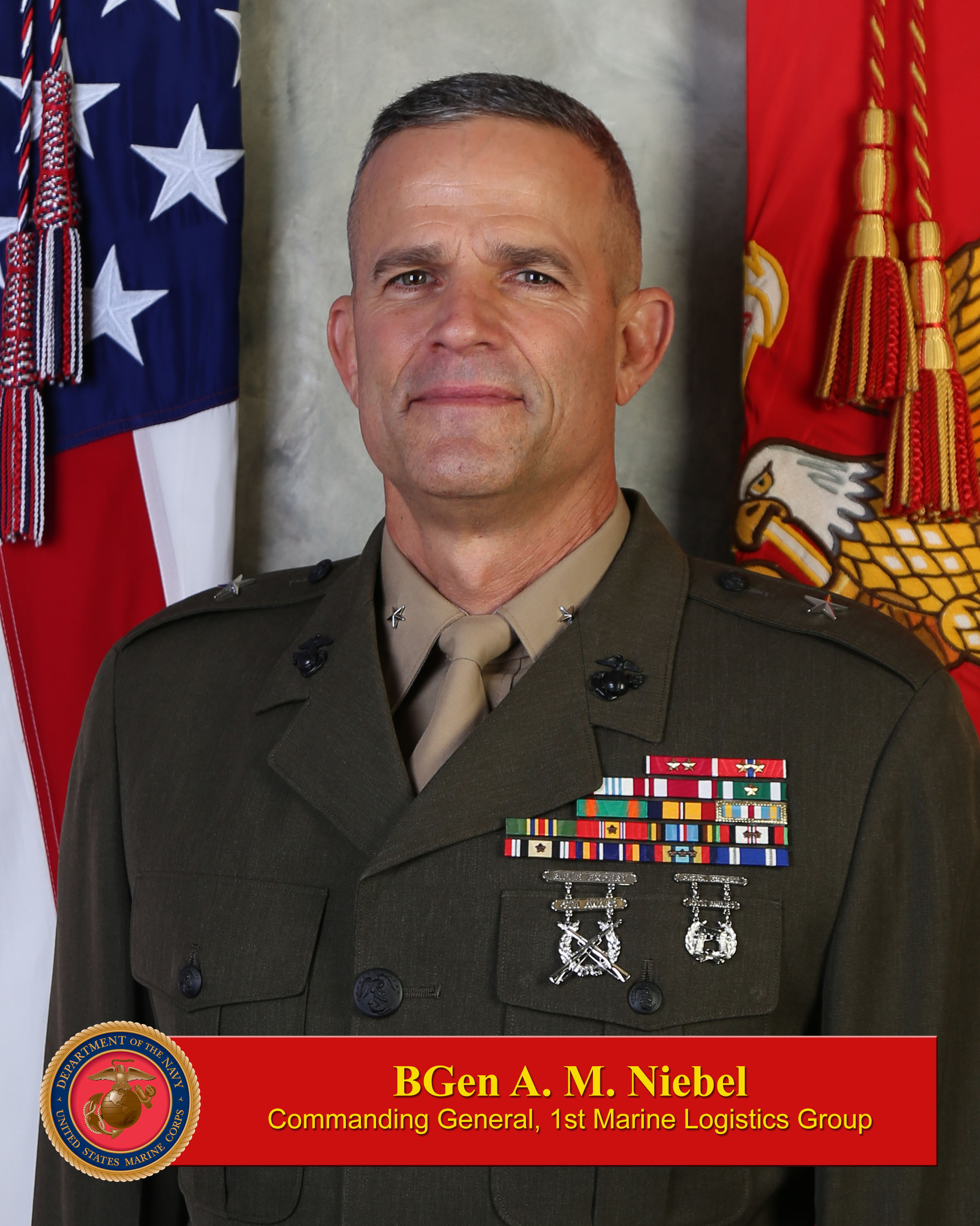 Home [www.1stmlg.marines.mil]