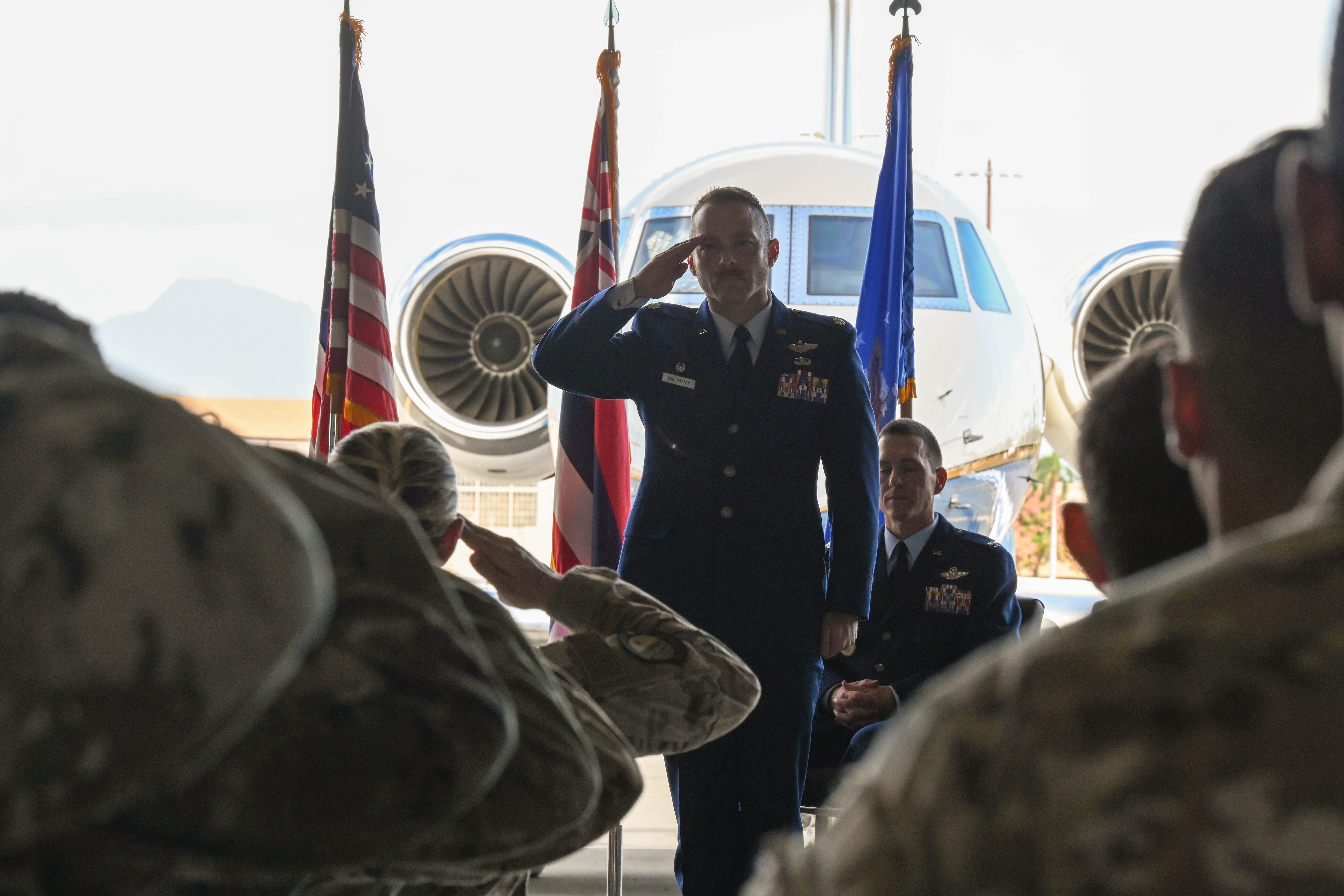 15th OSS change of command > 15th Wing > Article Display