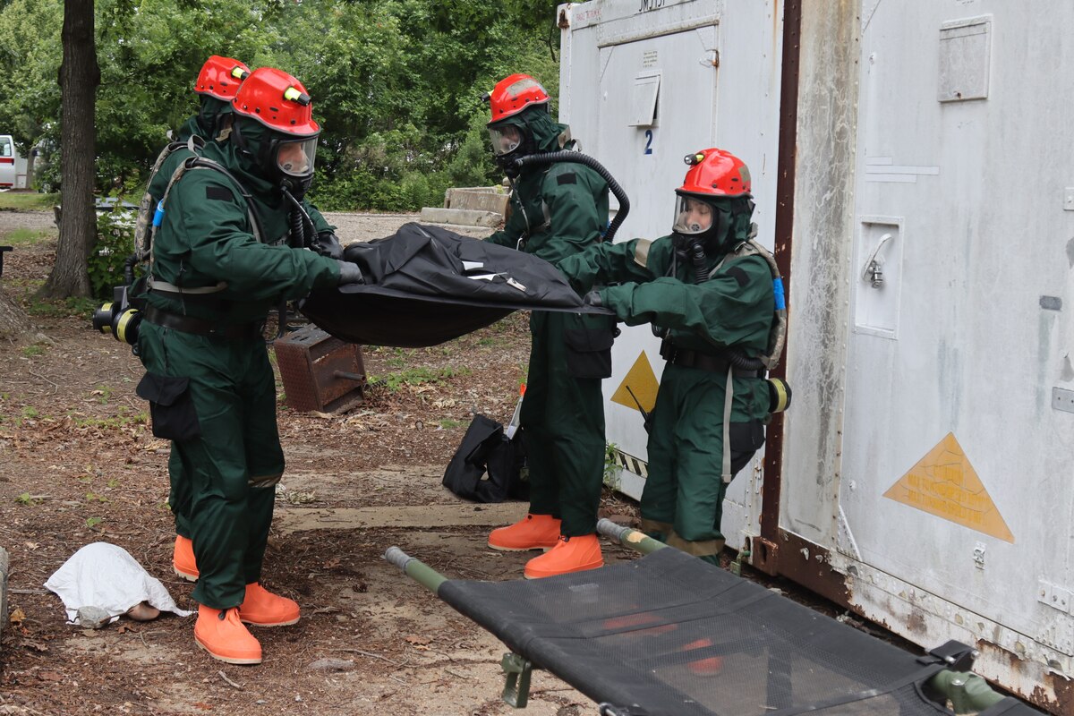 113th FSS receives national FSRT certification > Air National Guard ...