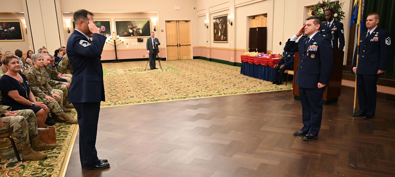 502d Communications Squadron welcomes new commander > Joint Base San ...