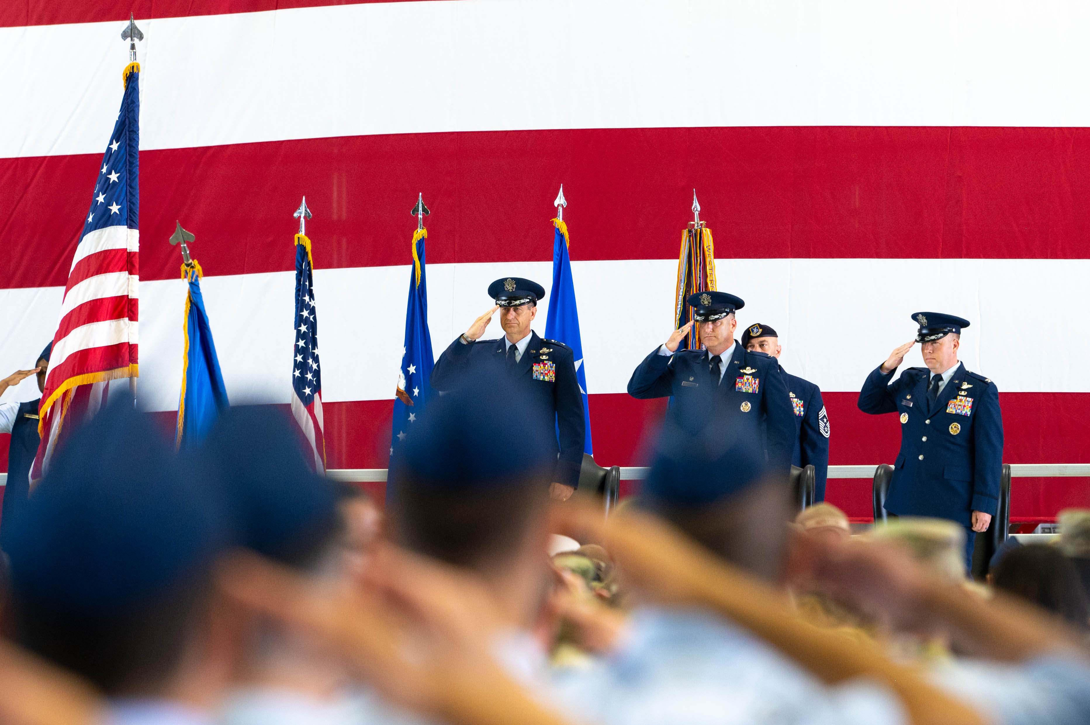 Team Scott welcomes Col. Poole as new 375th Air Mobility Wing and ...
