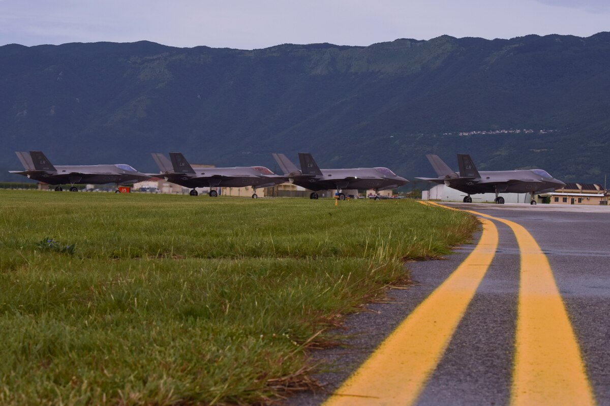 31st FW integrates with 48th FW at Aviano AB > U.S. Air Forces in ...