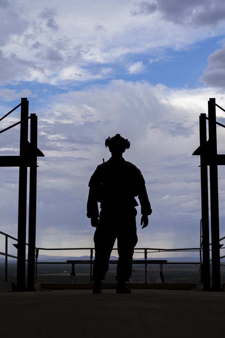 Army units mobilize to White Sands Missile Range for Emergency ...