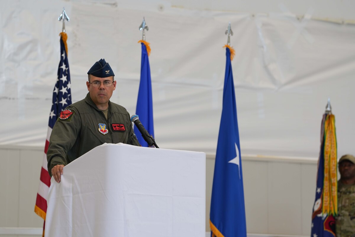 Hunters welcome new 432nd Wing/432nd AEW commander > Creech Air Force ...
