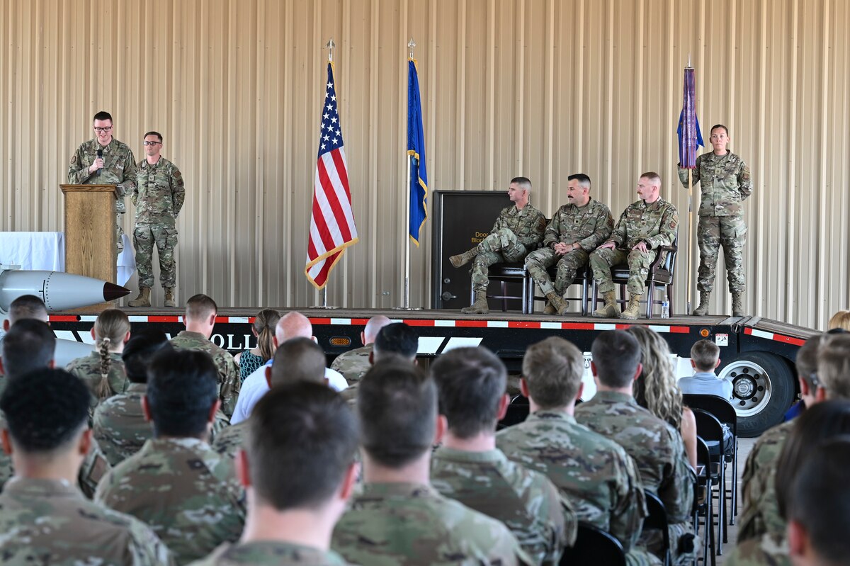 898th MUNS welcomes new commander > Kirtland Air Force Base > Article Display