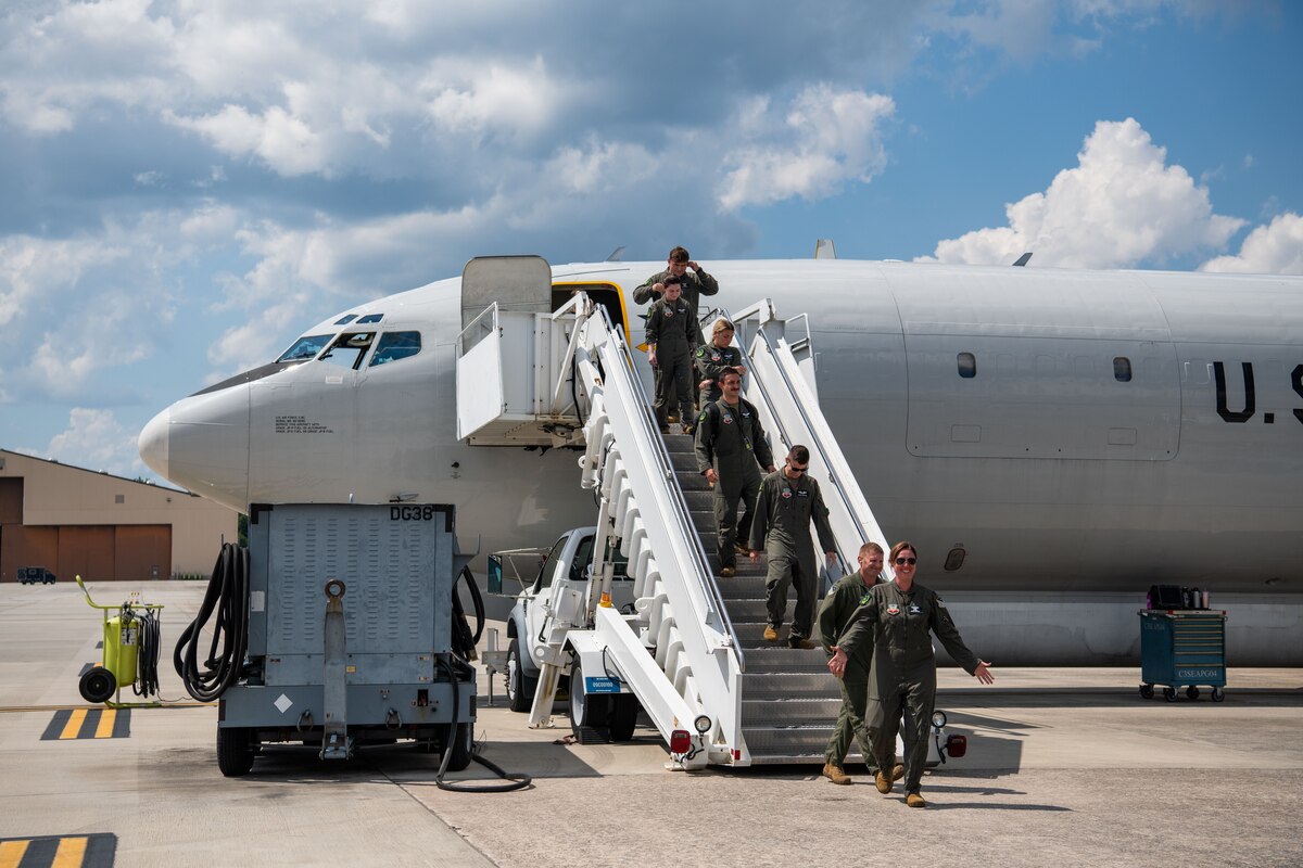 12th ACCS flies last mission with KOMODO 1 crew > Robins Air Force Base ...