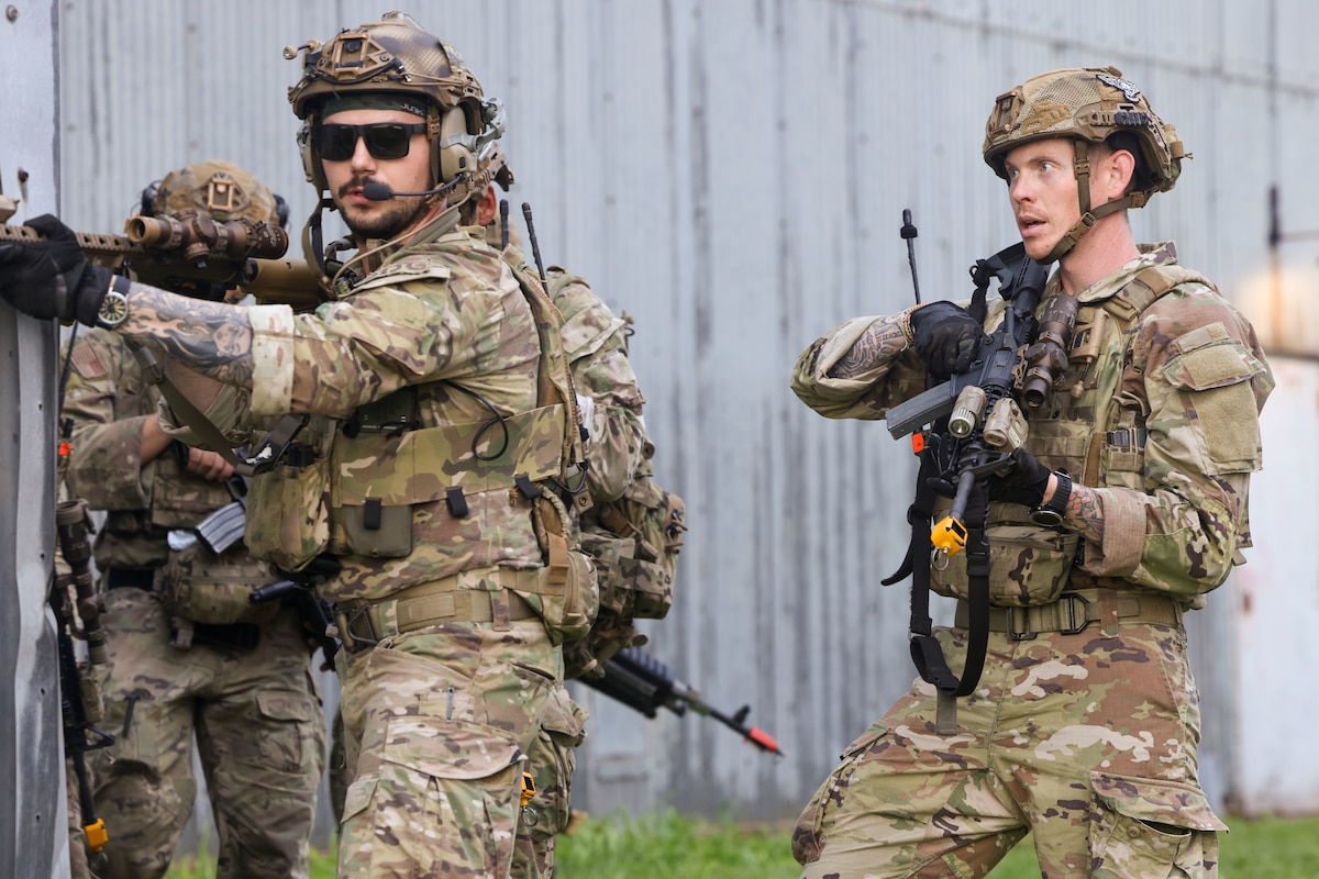 Base Defense Squadron Airmen adapt to change during Exercise AGILE ...