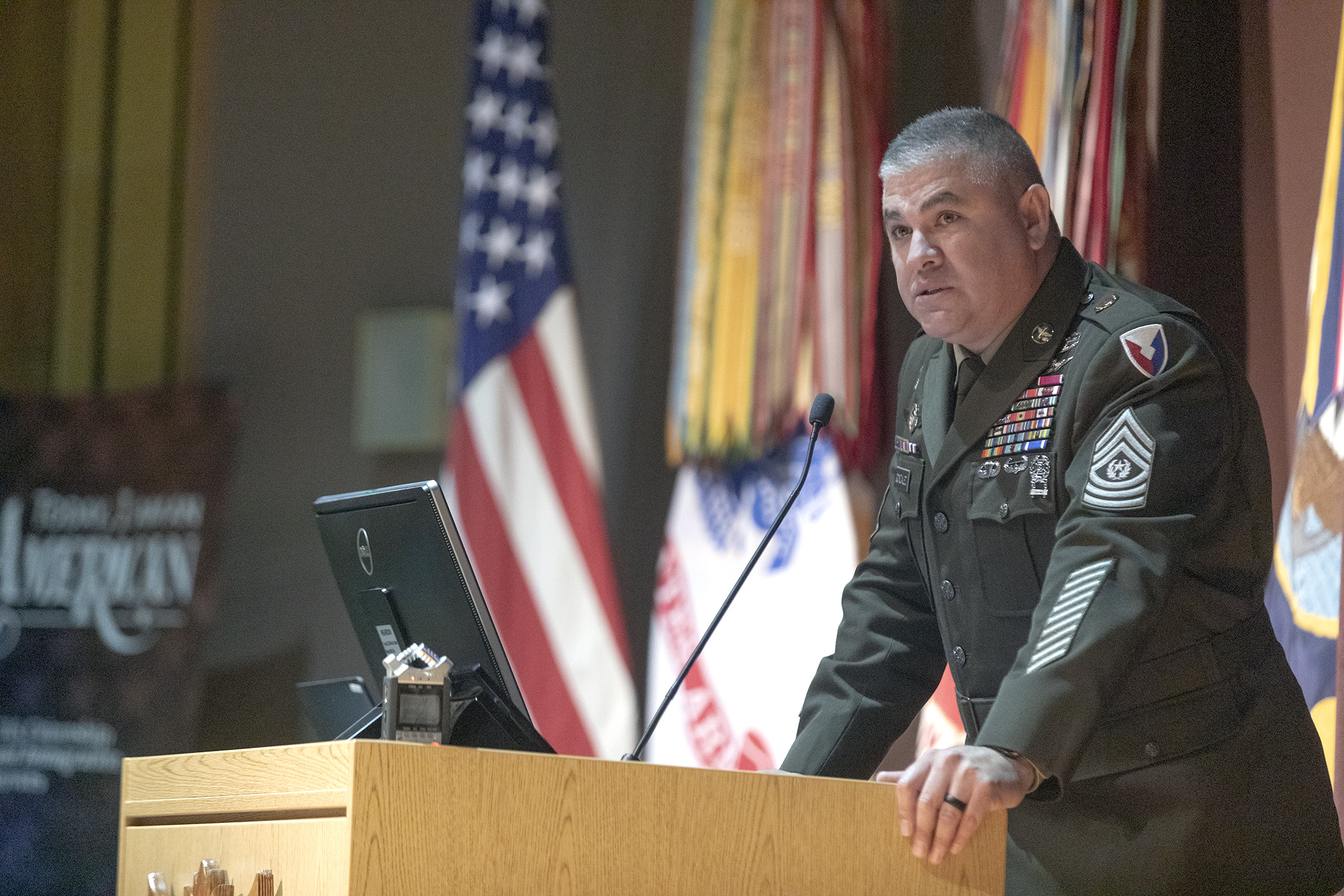 'Greener pastures:' USCIS naturalizes 37 troops, family members during ...