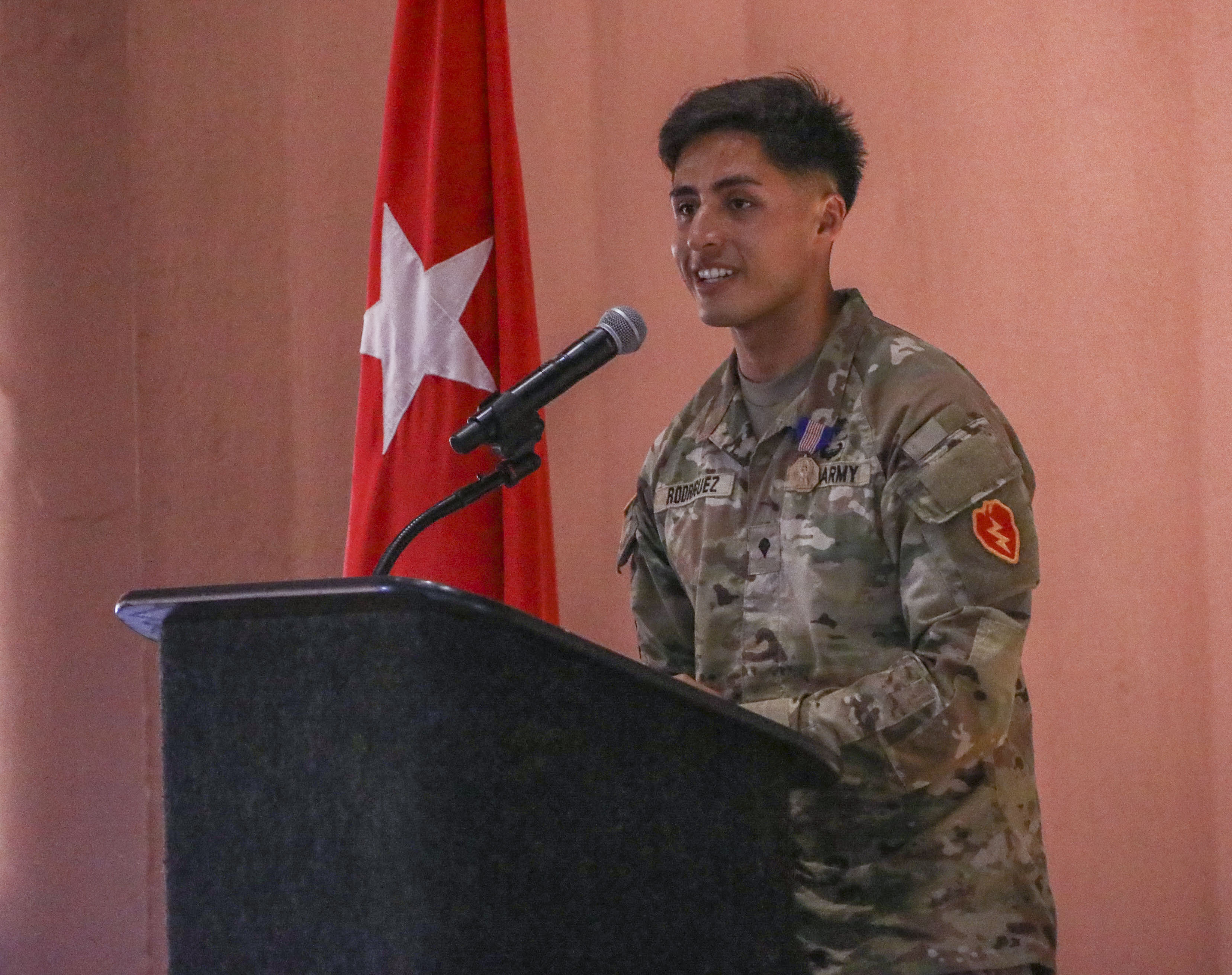 25th ID Soldier Receives Soldier’s Medal for Saving Woman’s Life > U.S ...