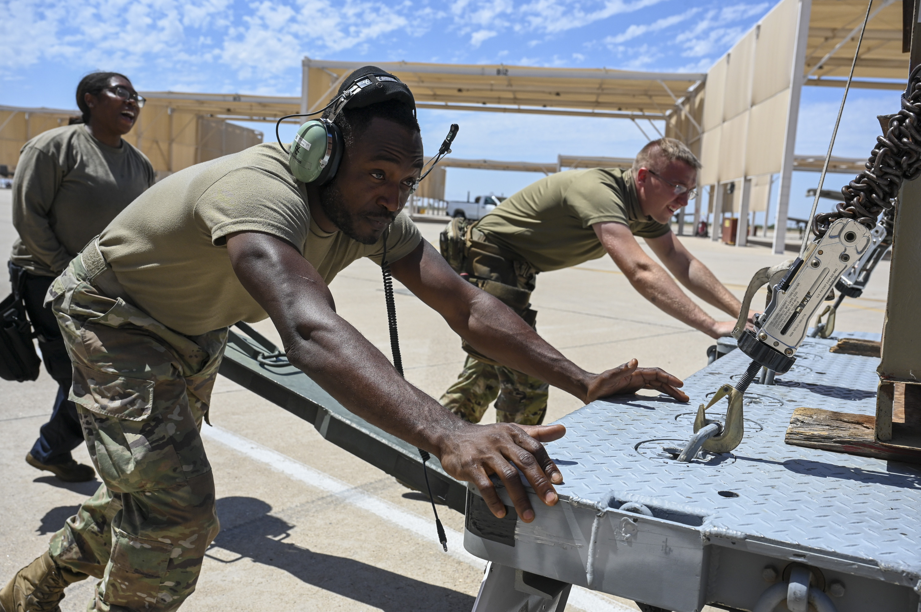 Dragons are combat ready > Davis-Monthan Air Force Base > Article View