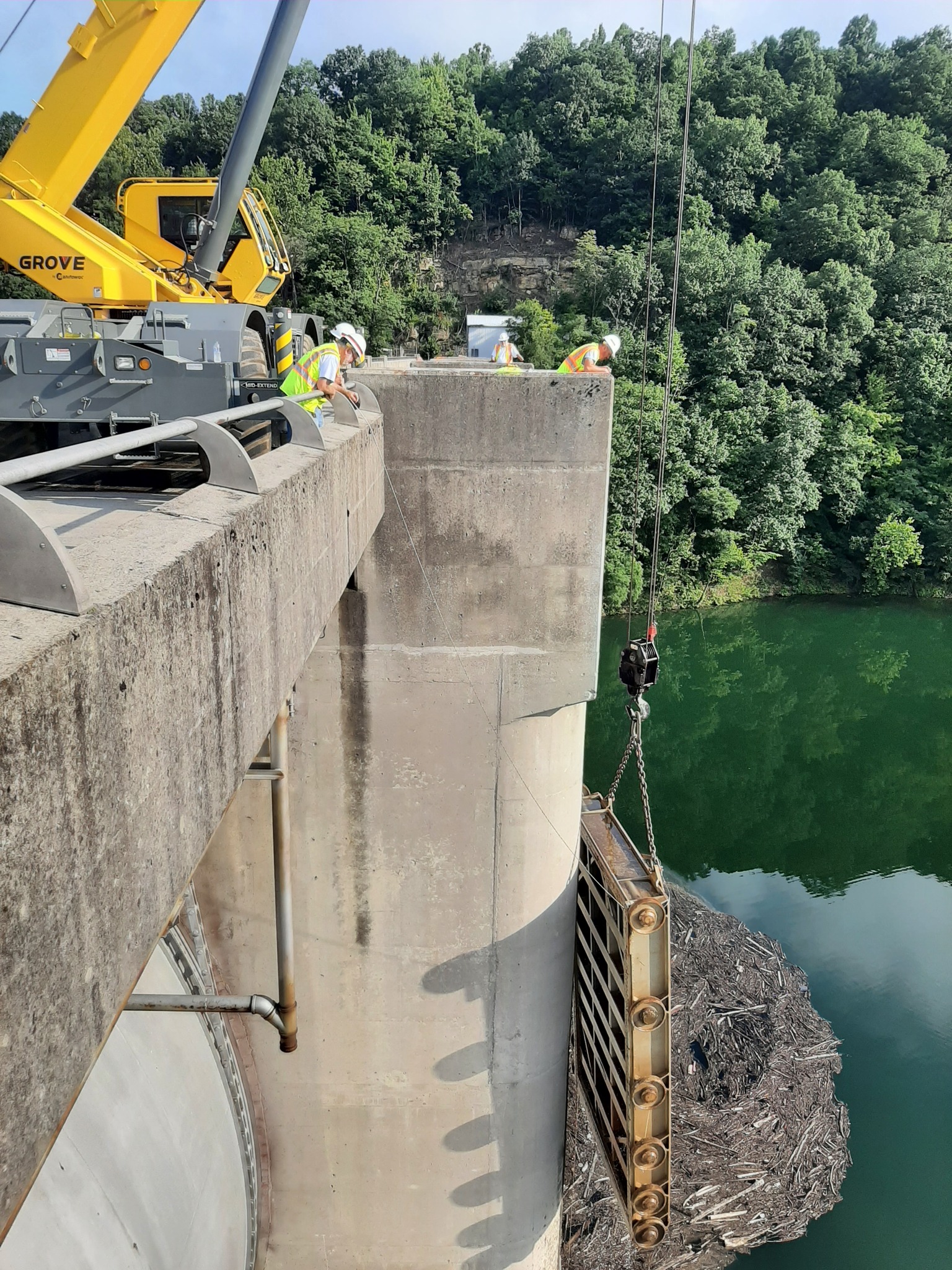 Annual Maintenance Bulkhead Exercise > Great Lakes and Ohio River ...