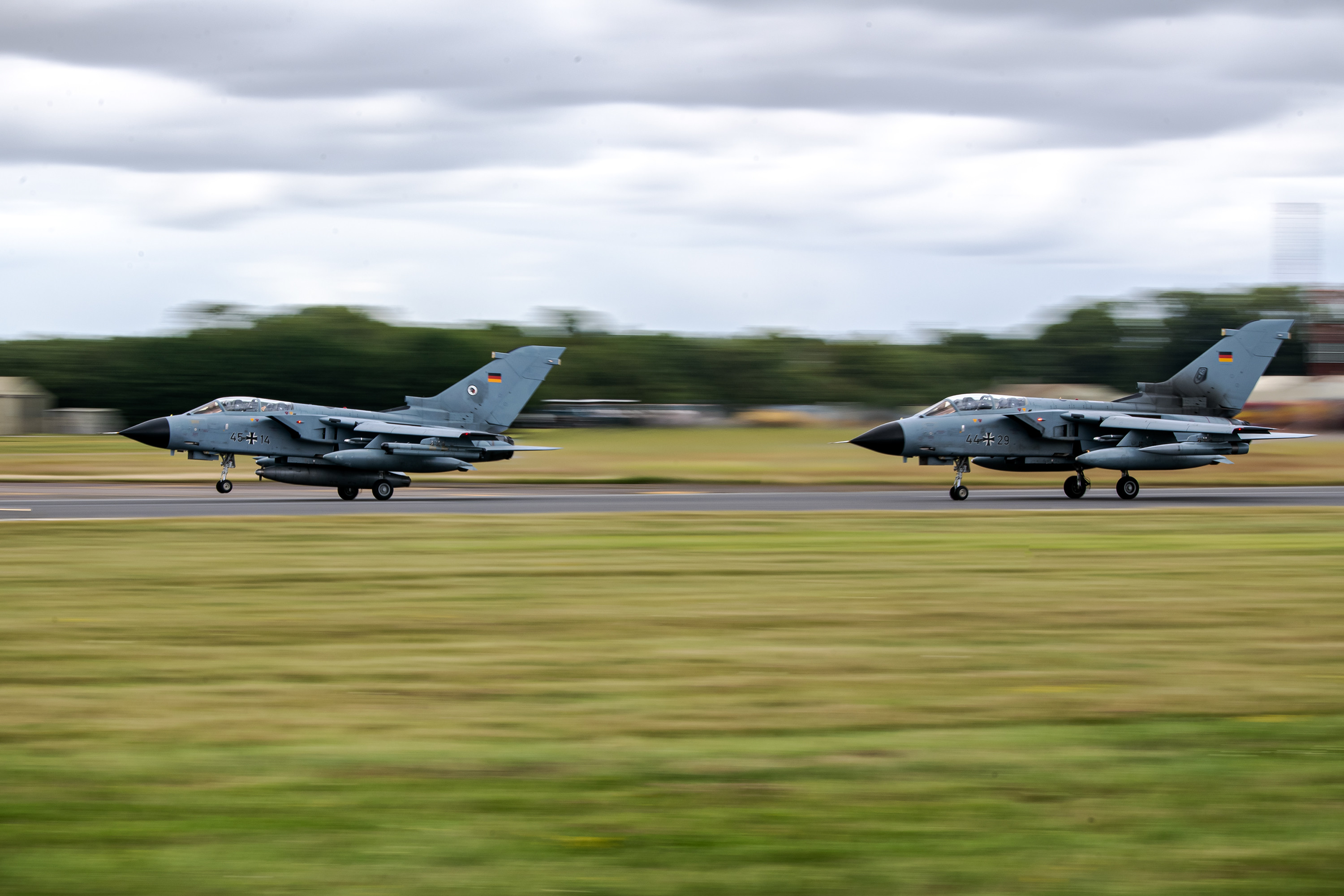 tornado riat
