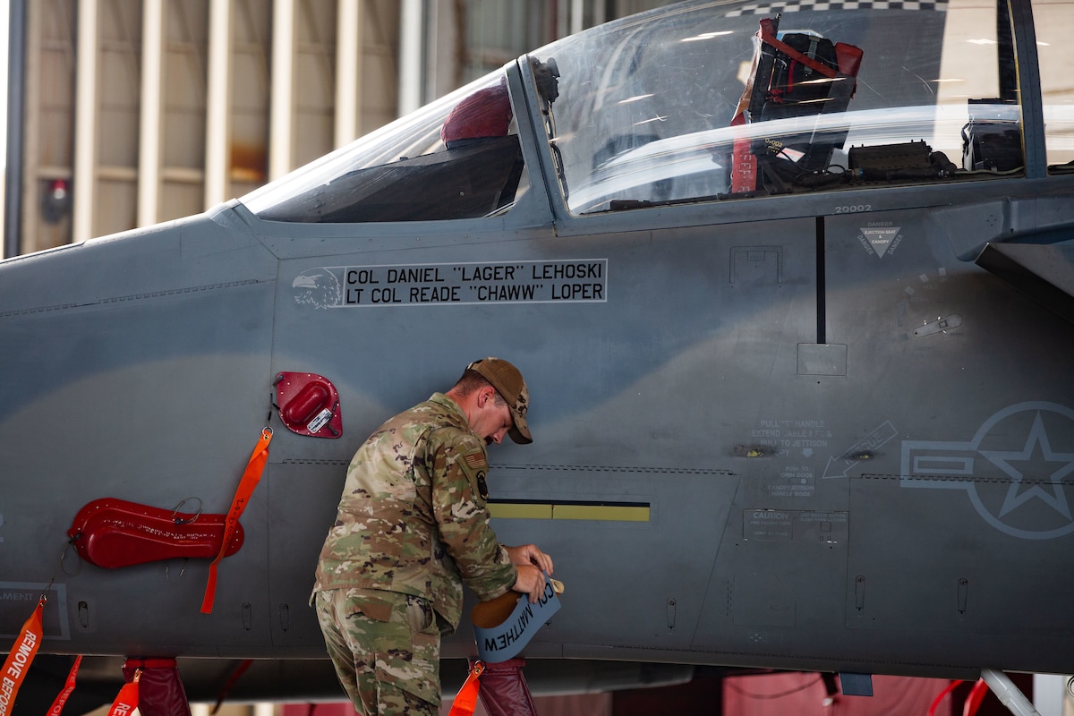 53rd Wing Welcomes New Commander > 53rd Wing > News