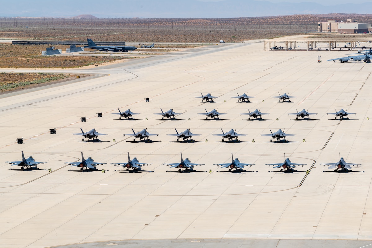 Edwards AFB Hosts U.S. Air Force Weapons School Capstone > Hill Air ...