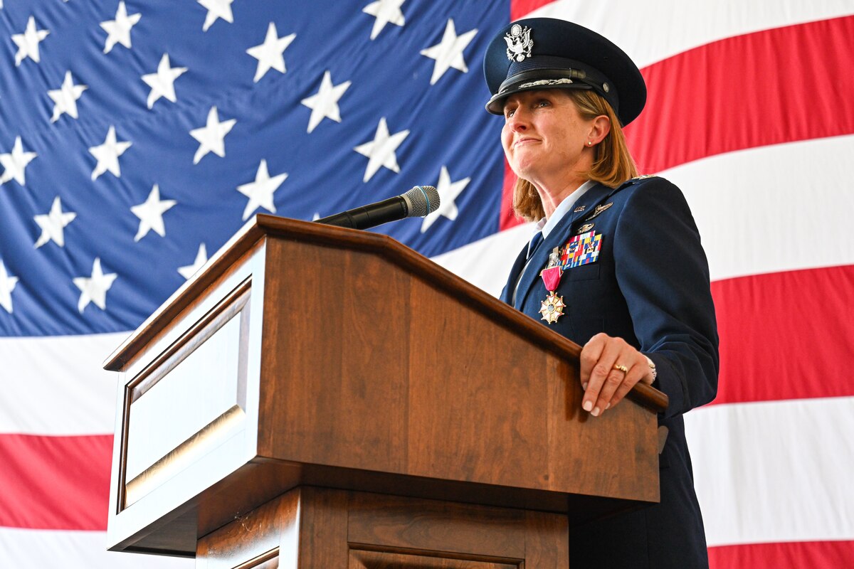 Herk Nation welcomes new installation commander > Little Rock Air Force ...