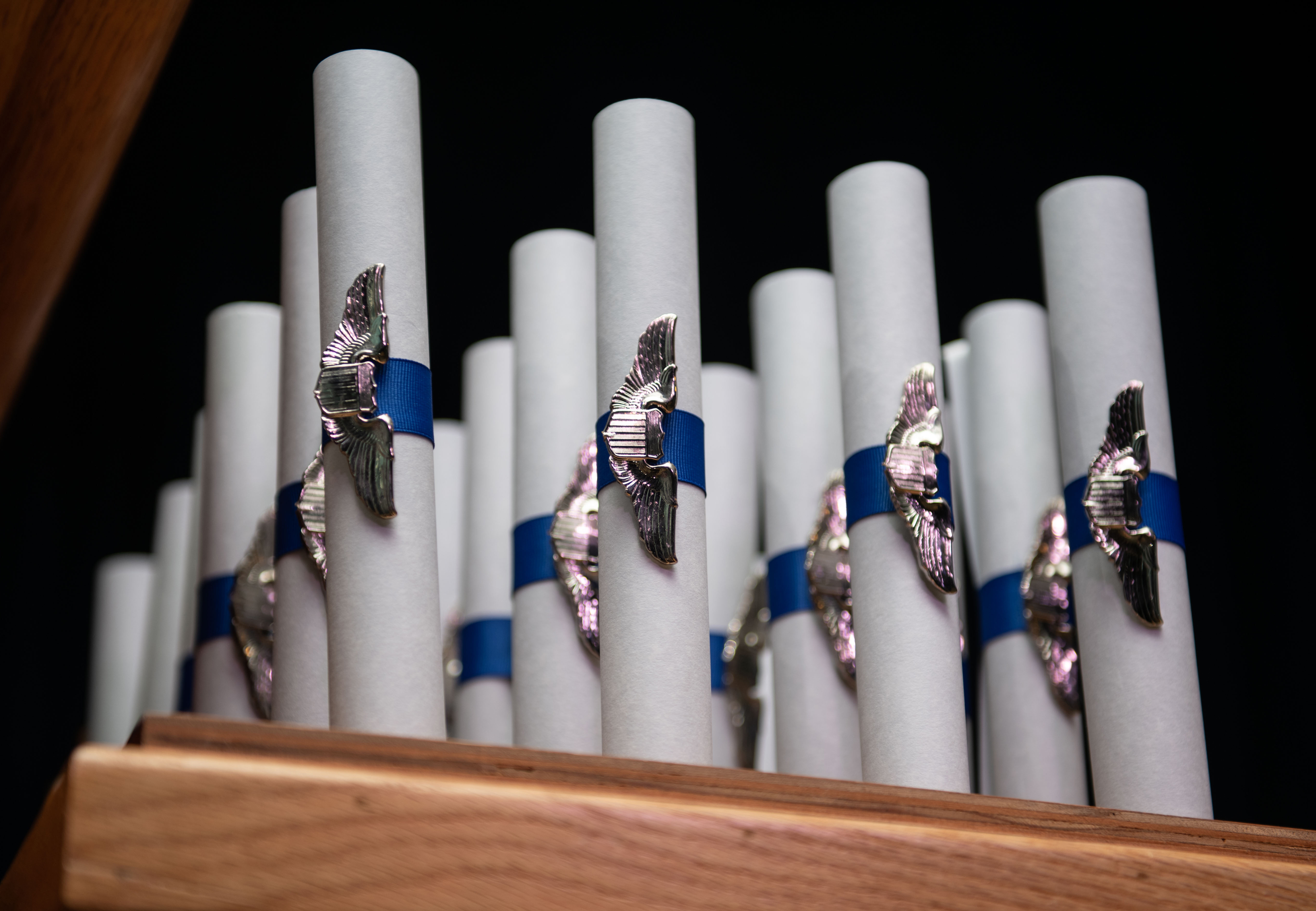 Twenty-two UPT graduates receive their wings May 25 > Vance Air Force ...