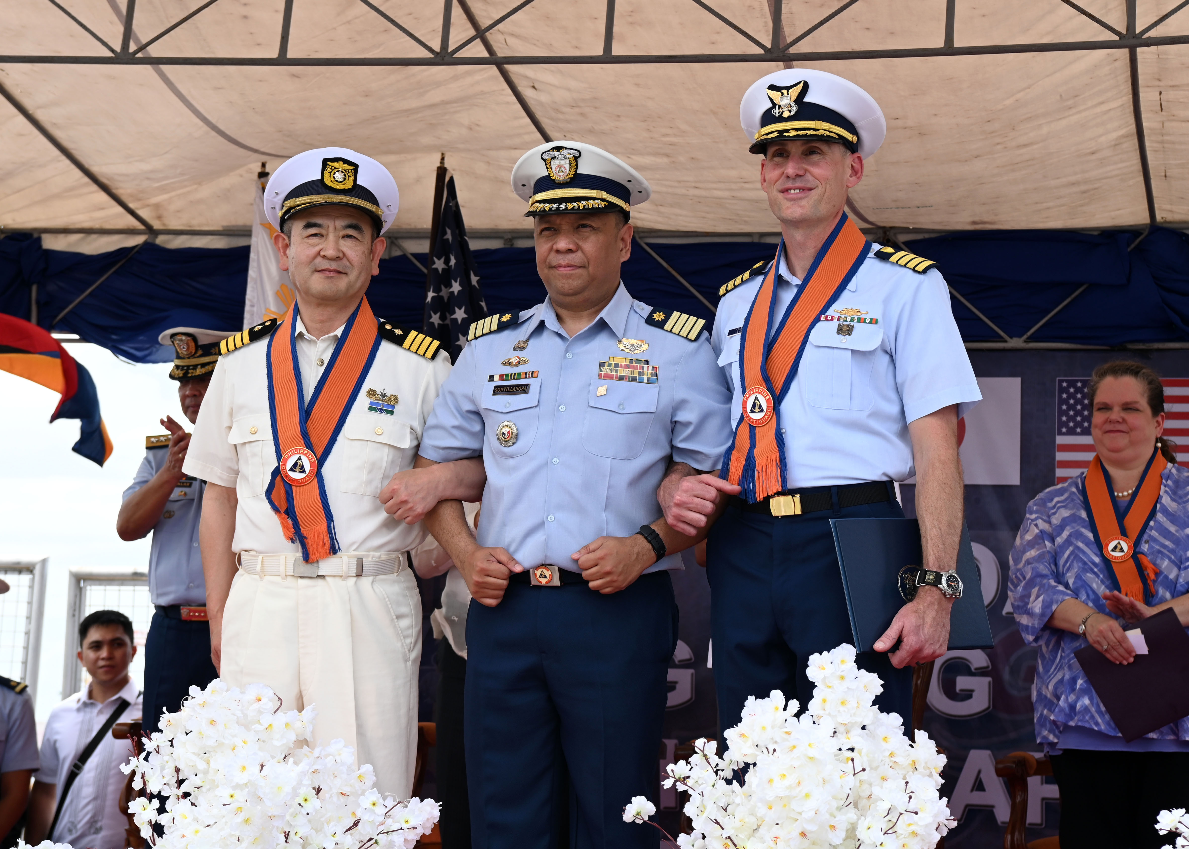 U.S. Coast Guard Cutter Stratton arrives in Manila for trilatera