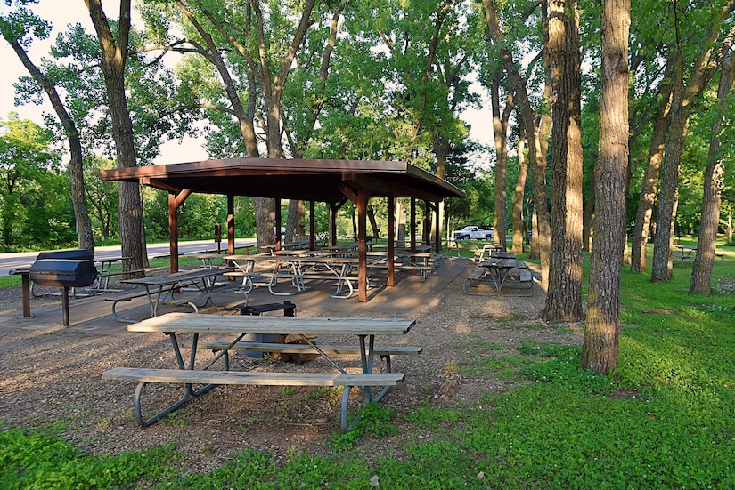 Tuttle Creek Lake closes River Pond Road for scheduled maintenance ...