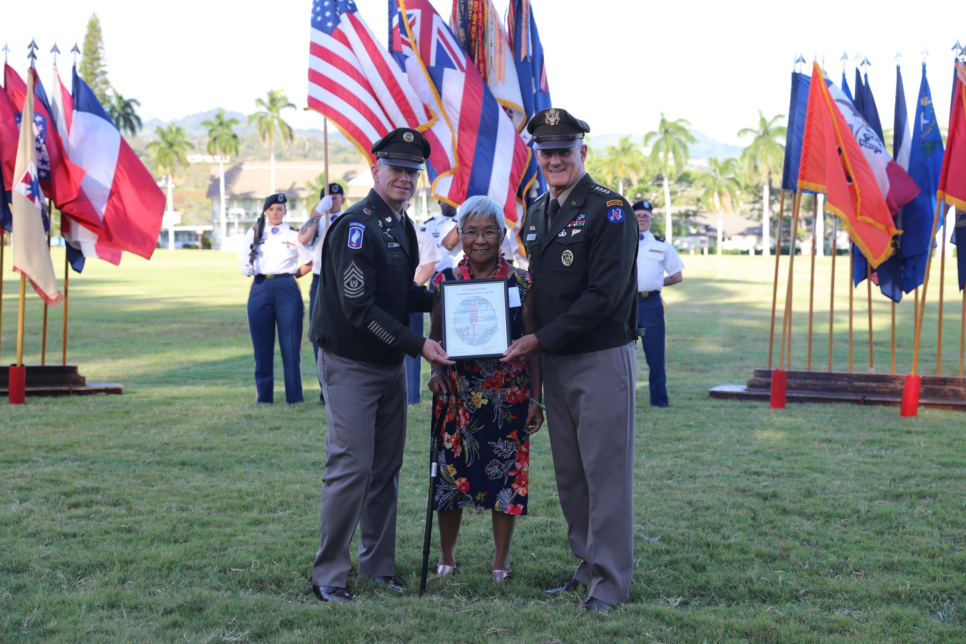 US Army Pacific Honors Distinguished Army Veteran > U.S. Army Pacific ...
