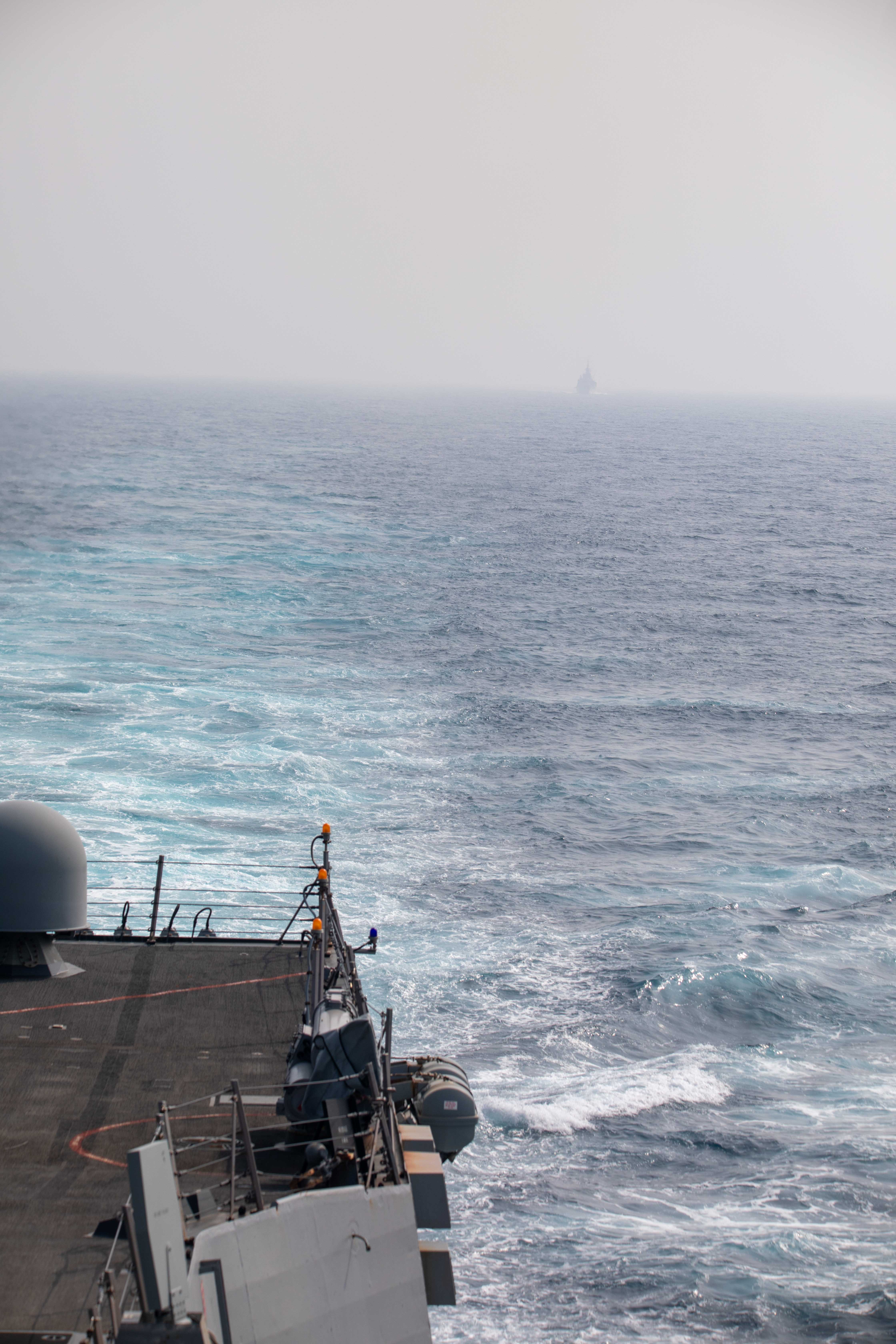 7th Fleet Destroyer Transits Taiwan Strait > U.S. Indo-Pacific Command ...