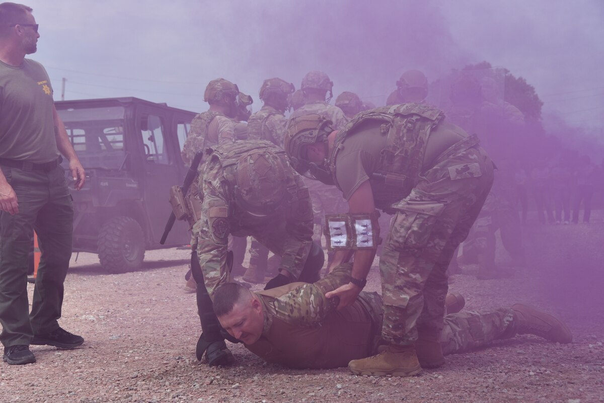 Security Forces Conducts Domestic Operations Training > 185th Air ...